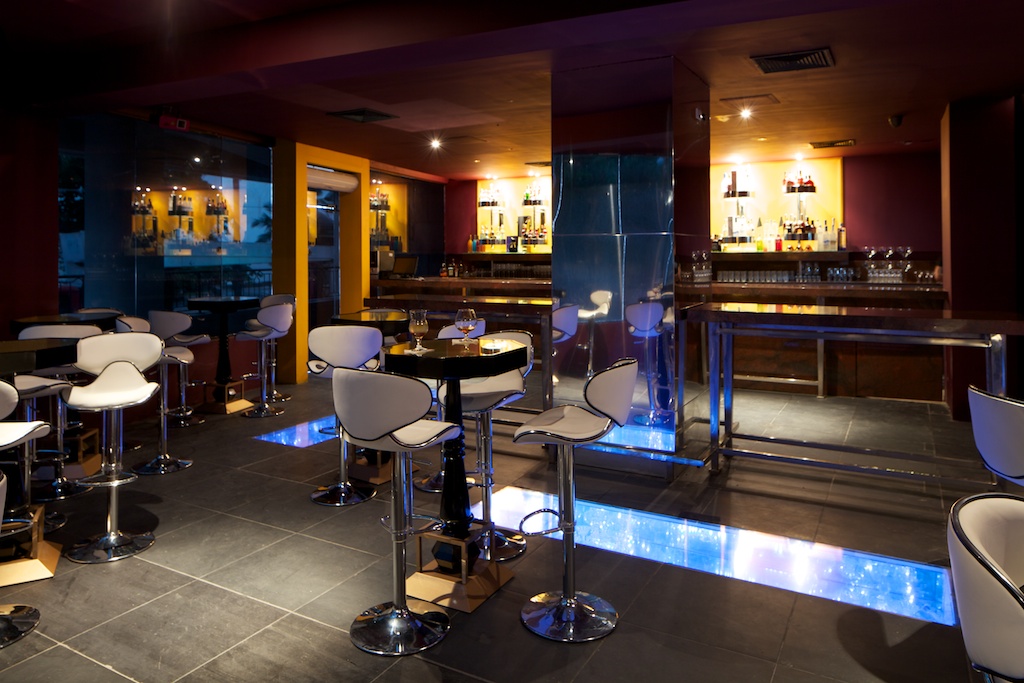 Pure Bar by alvarez+brockdesign,llc - Architizer