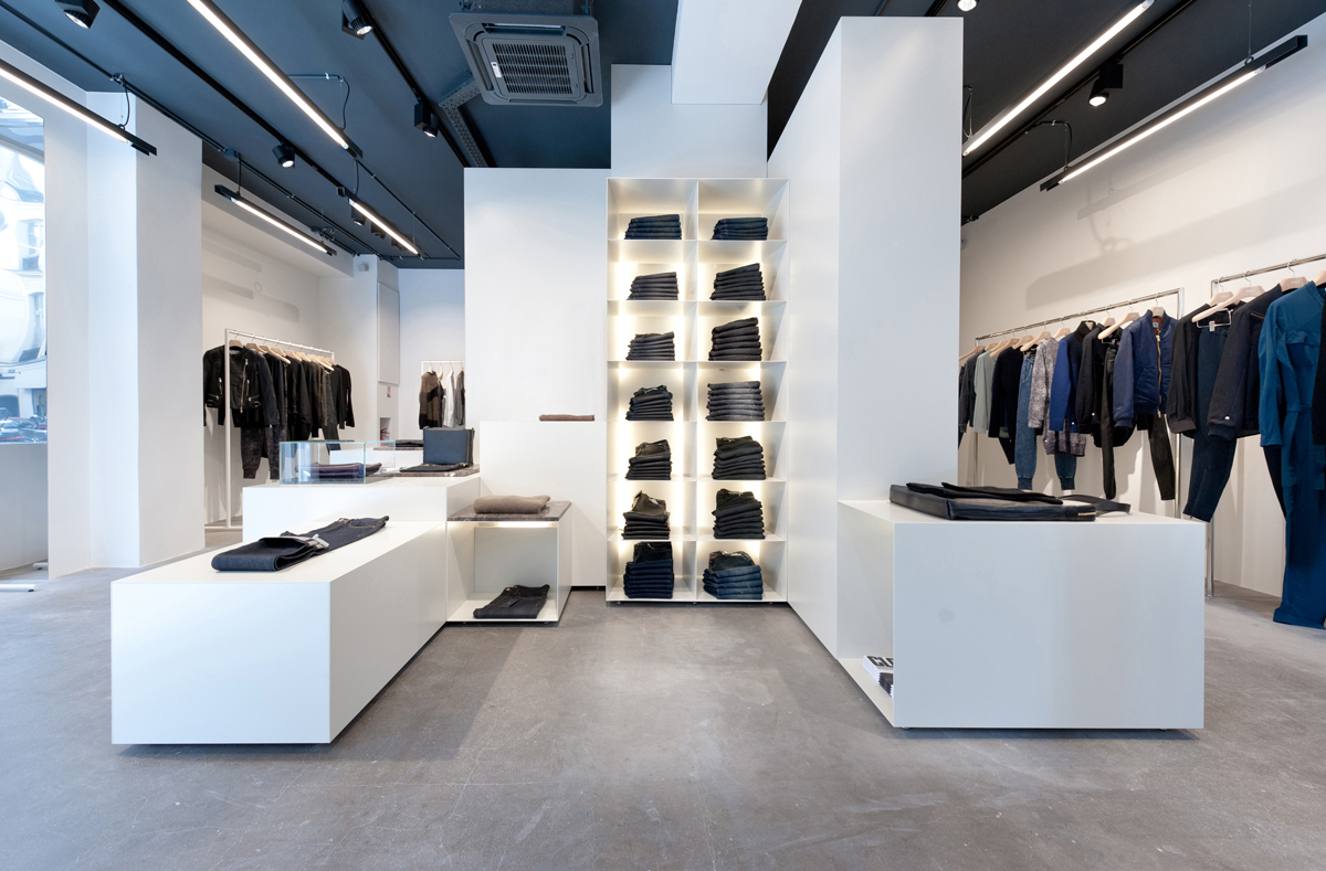 Closed Monobrand Store by PHILIPP MAINZER OFFICE FOR ARCHITECTURE AND ...