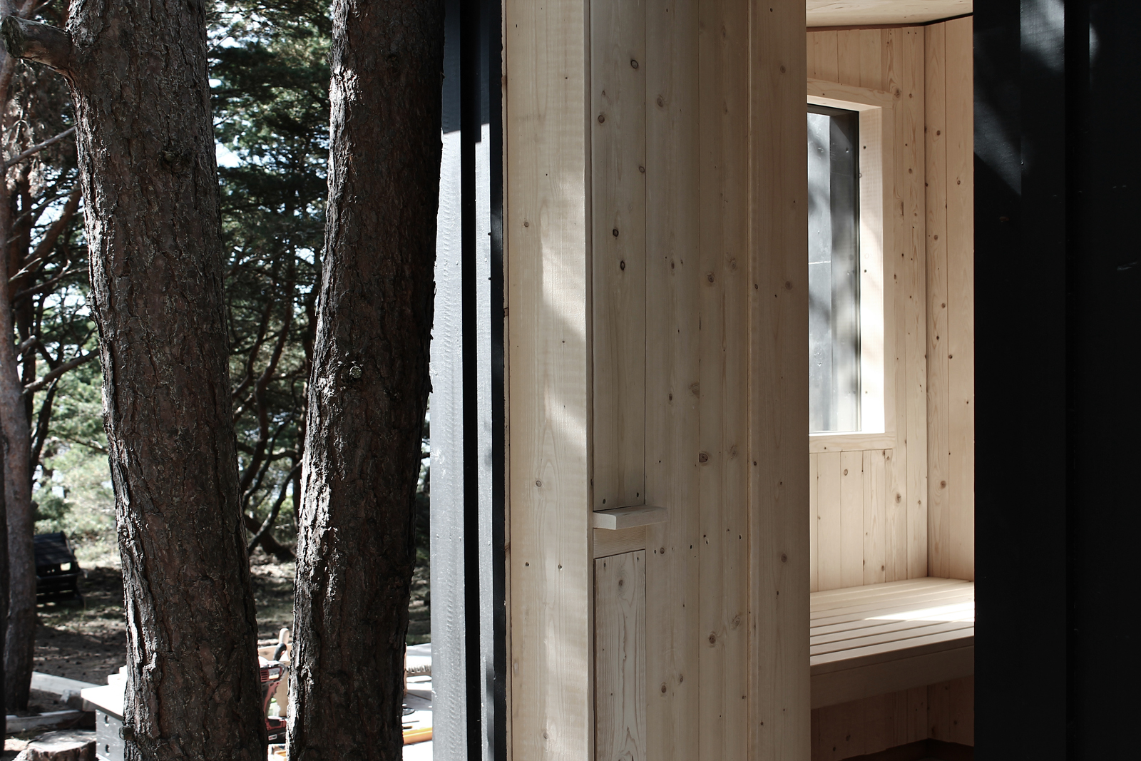 Ermitage Cabin by Septembre - Architizer