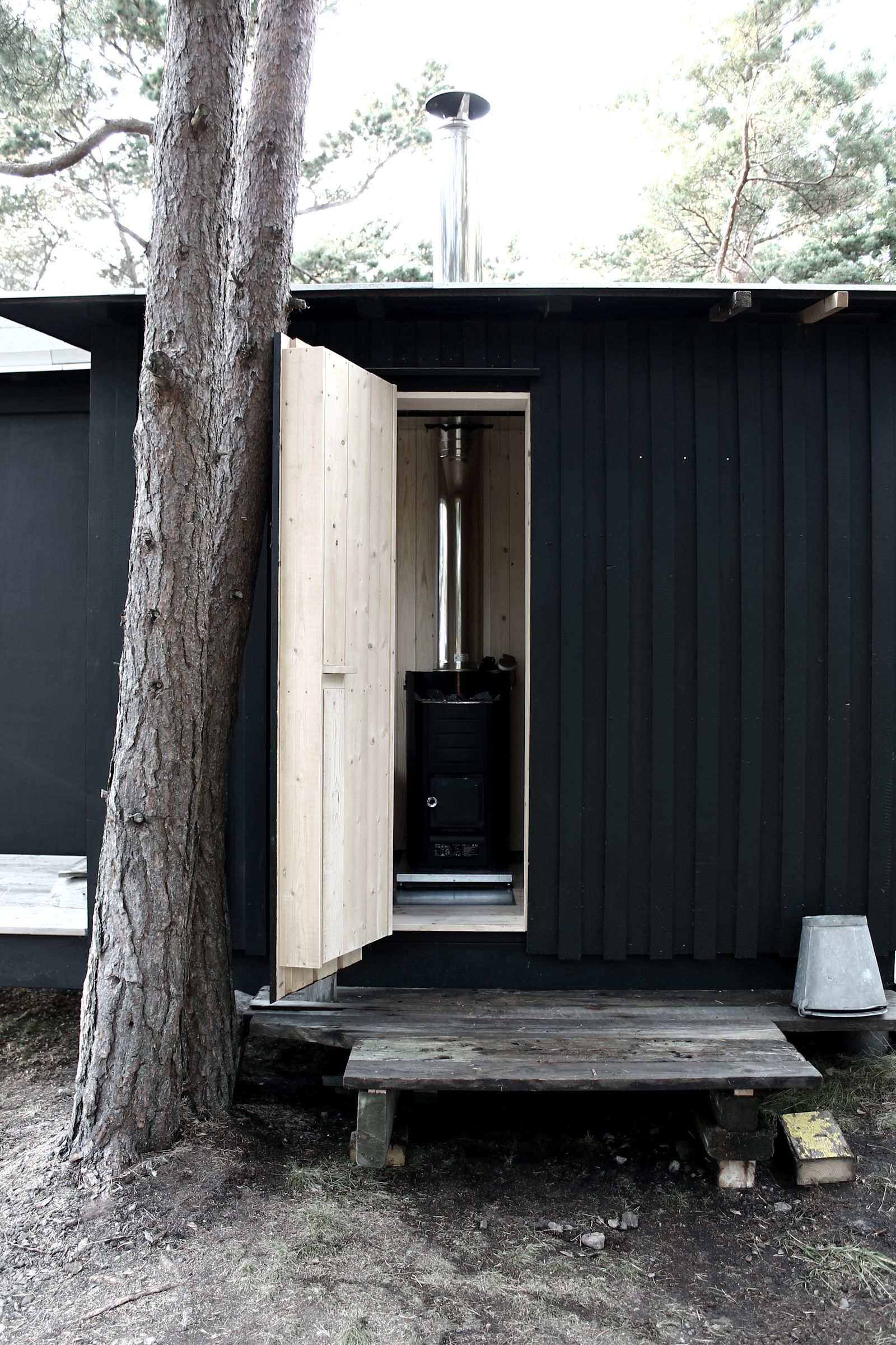 Ermitage Cabin by Septembre - Architizer