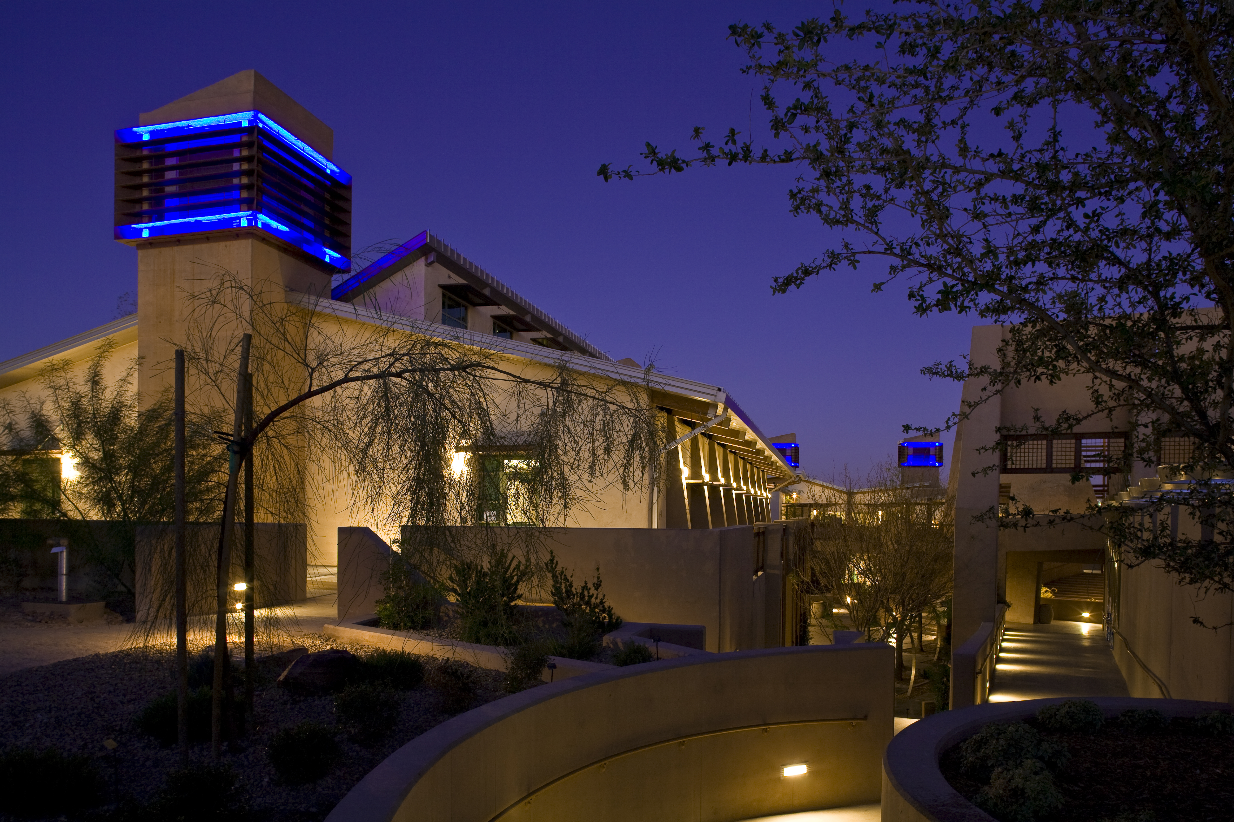 Desert Living Center by Lucchesi Galati - Architizer