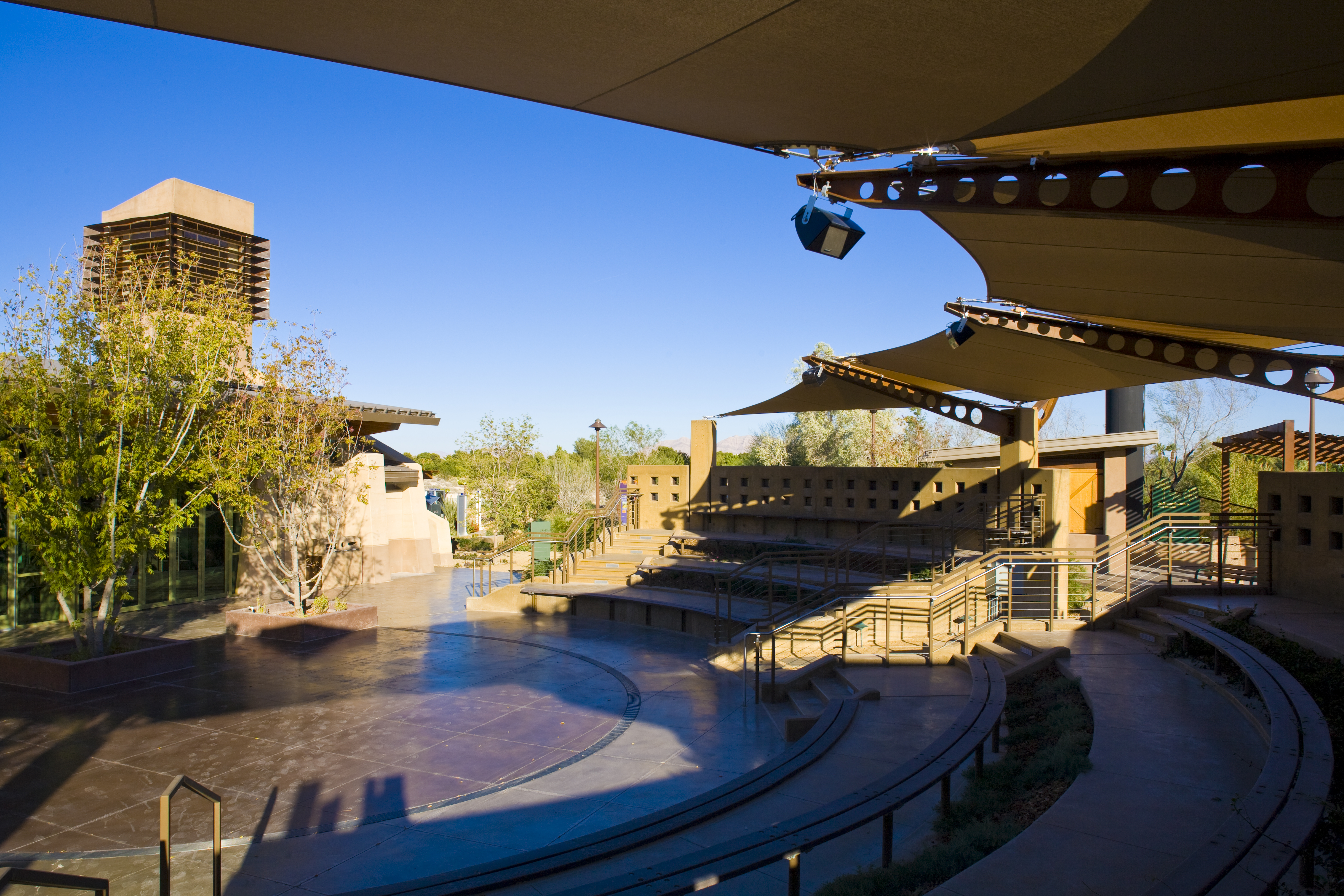 Desert Living Center by Lucchesi Galati - Architizer