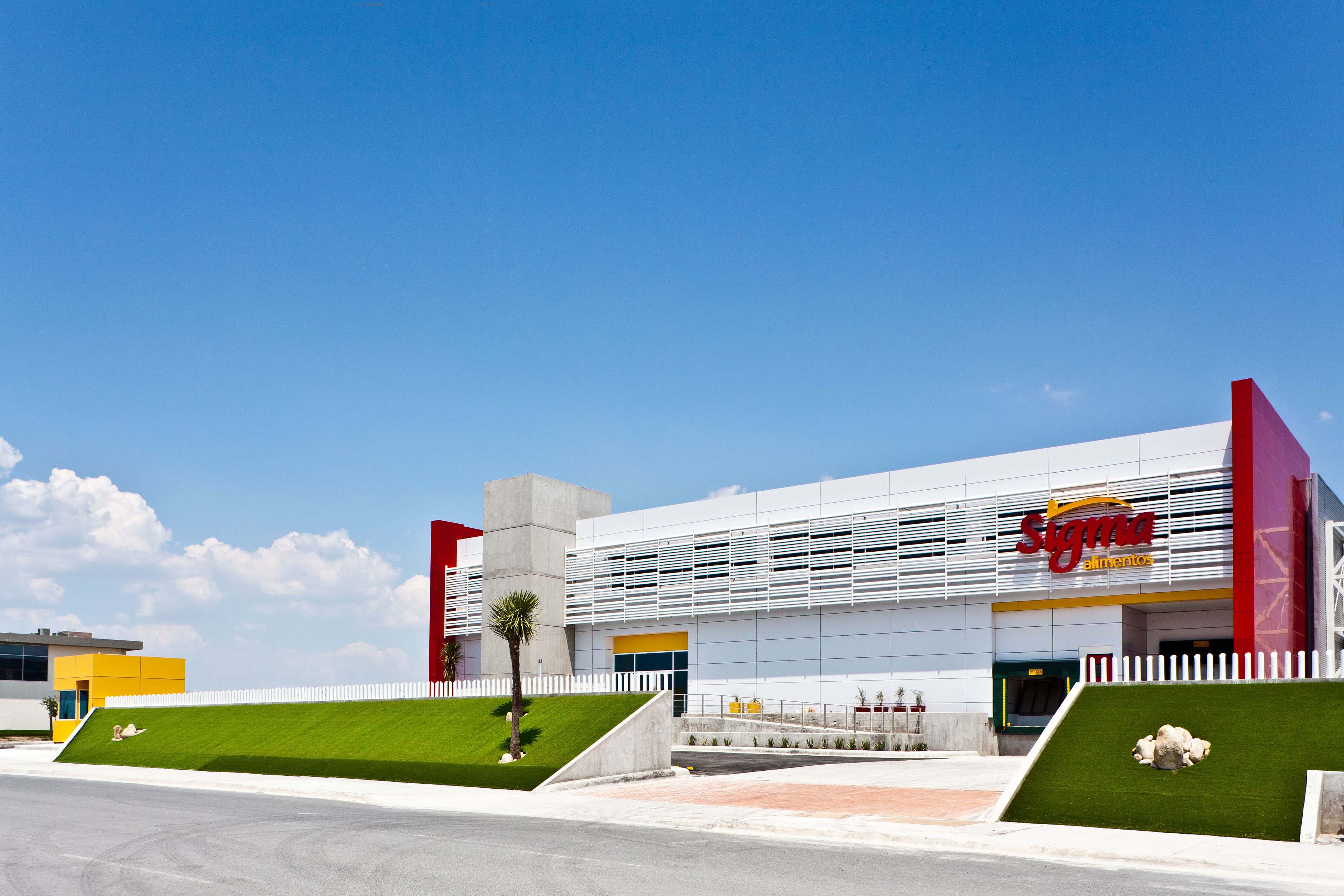 Sigma Alimentos (Pilot Plant) by Arq. Bernardo Hinojosa / Arquiplan ...