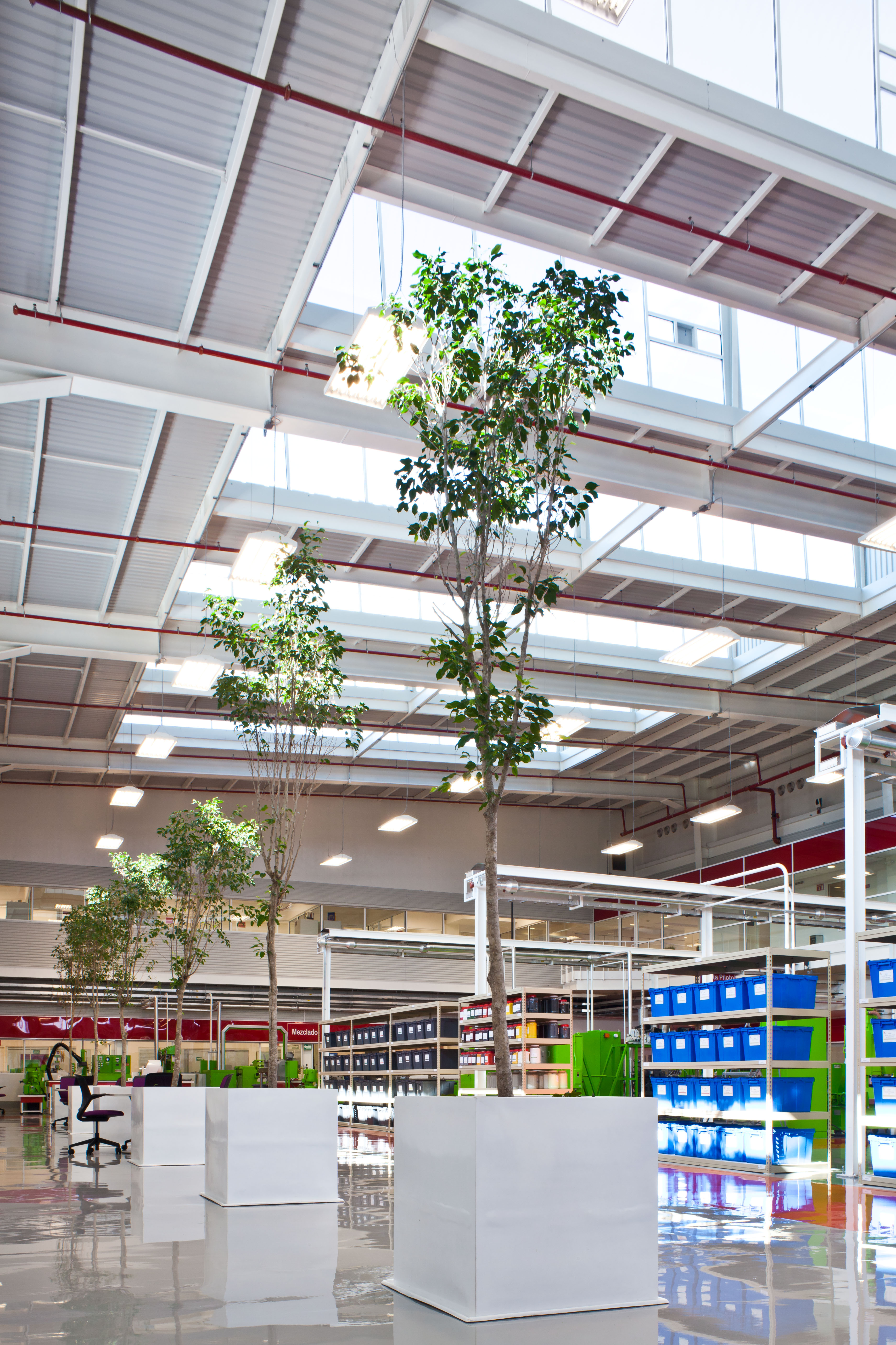 XIGNUX Technology Centers by Arq. Bernardo Hinojosa / Arquiplan ...
