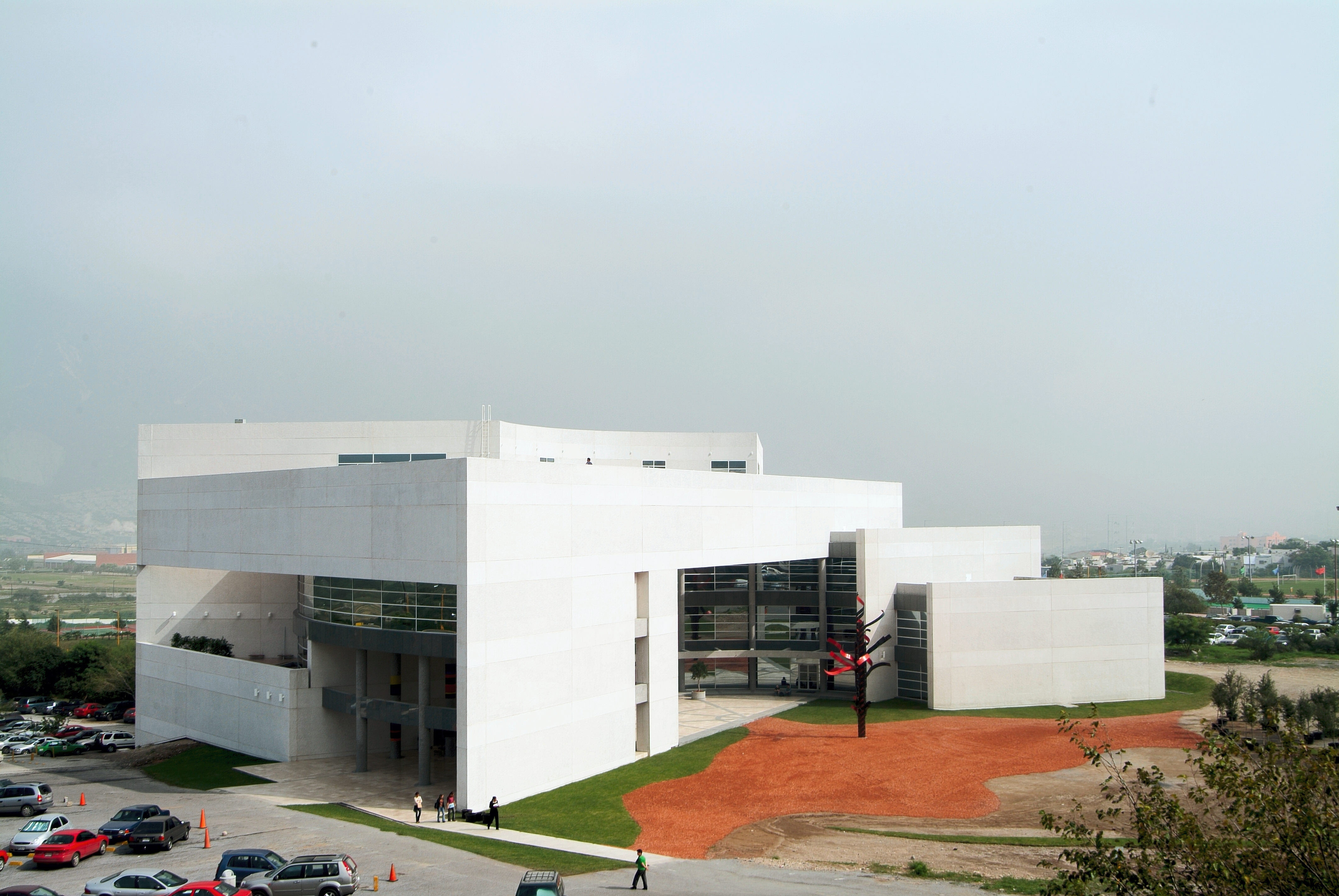 Universidad de Monterrey's Rectory by Arq. Bernardo Hinojosa ...