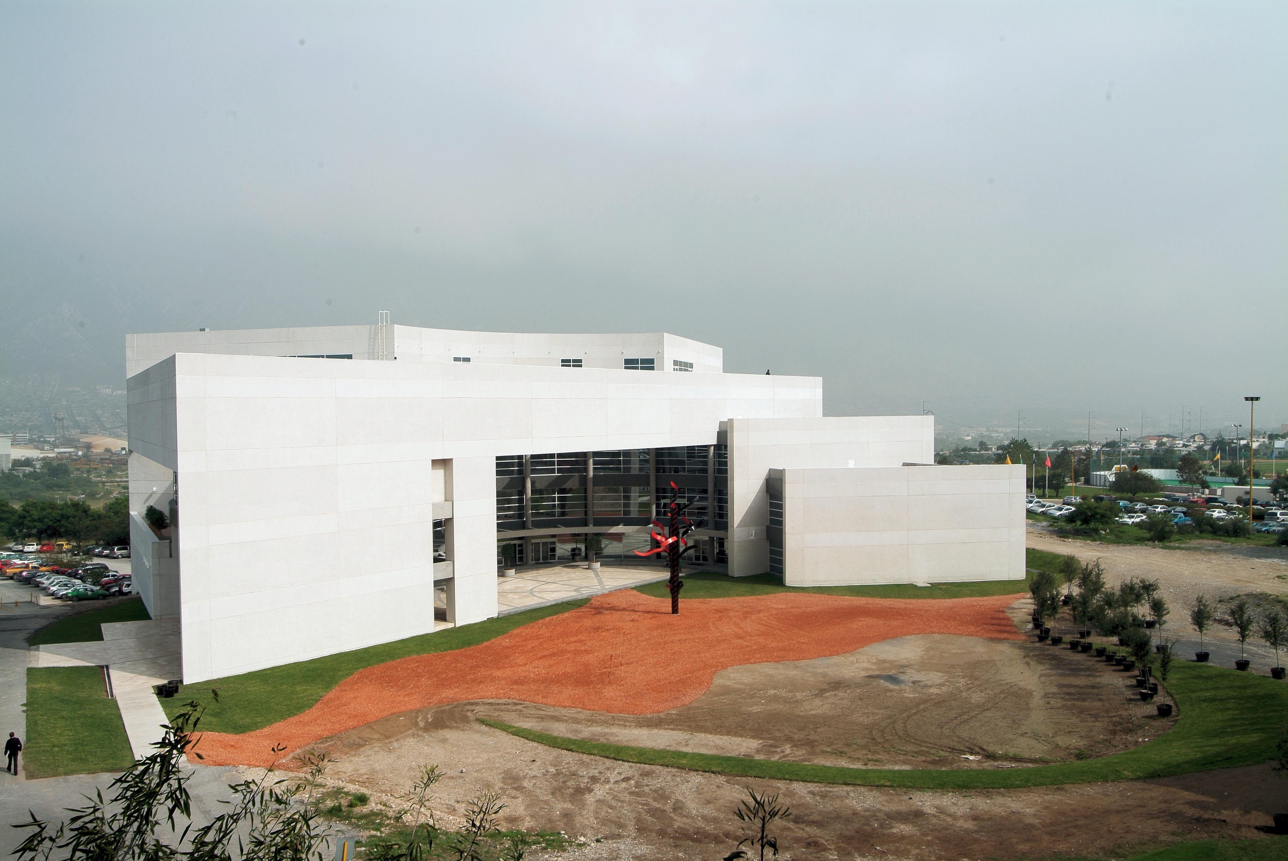 Universidad de Monterrey's Rectory by Arq. Bernardo Hinojosa ...