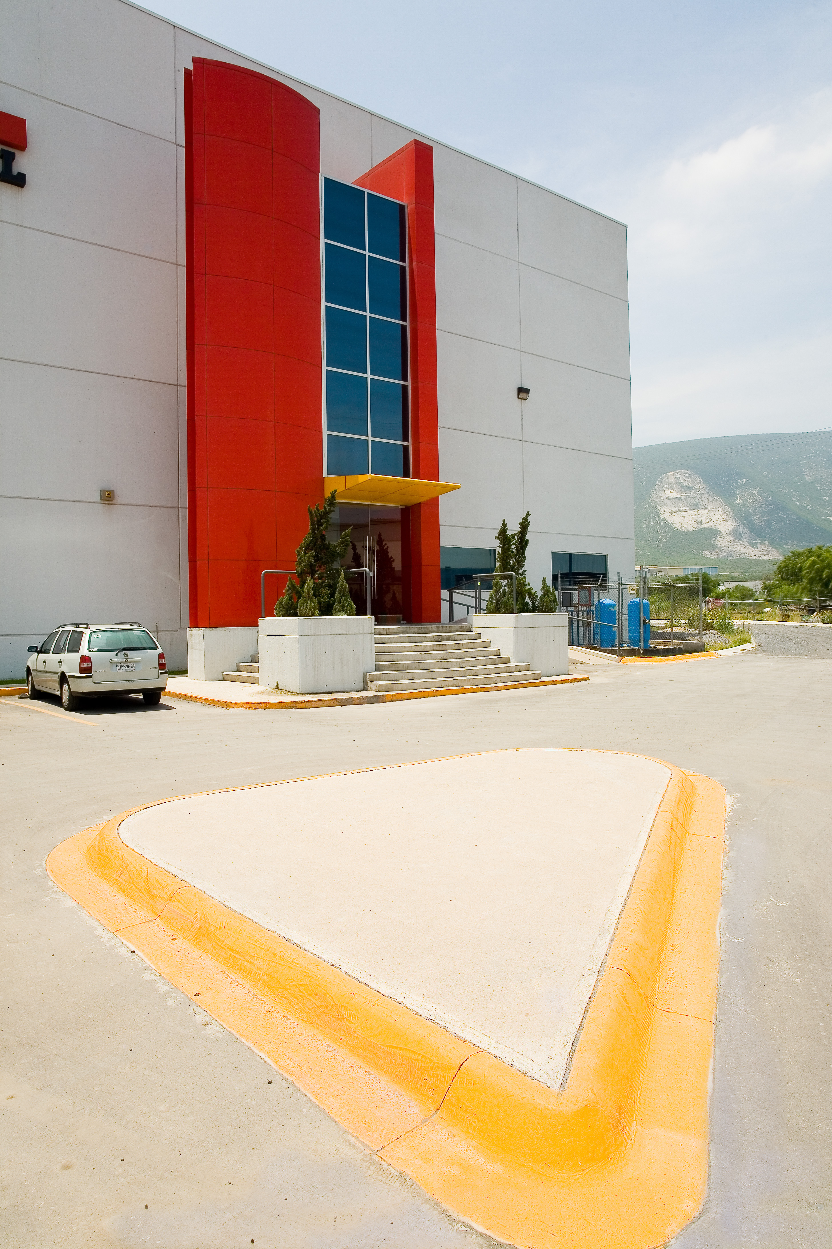 STIVA by Arq. Bernardo Hinojosa / Arquiplan - Architizer