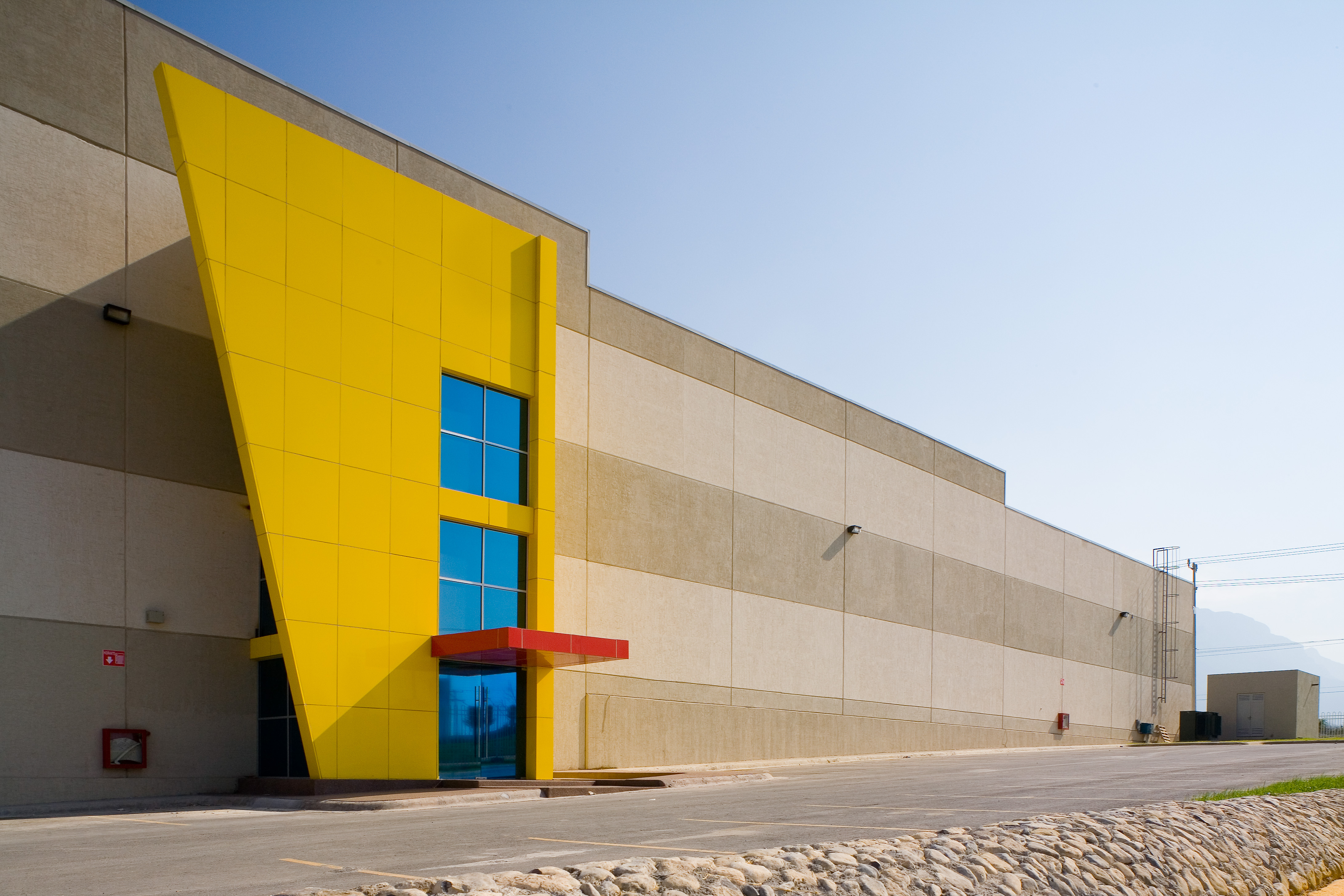 STIVA by Arq. Bernardo Hinojosa / Arquiplan - Architizer