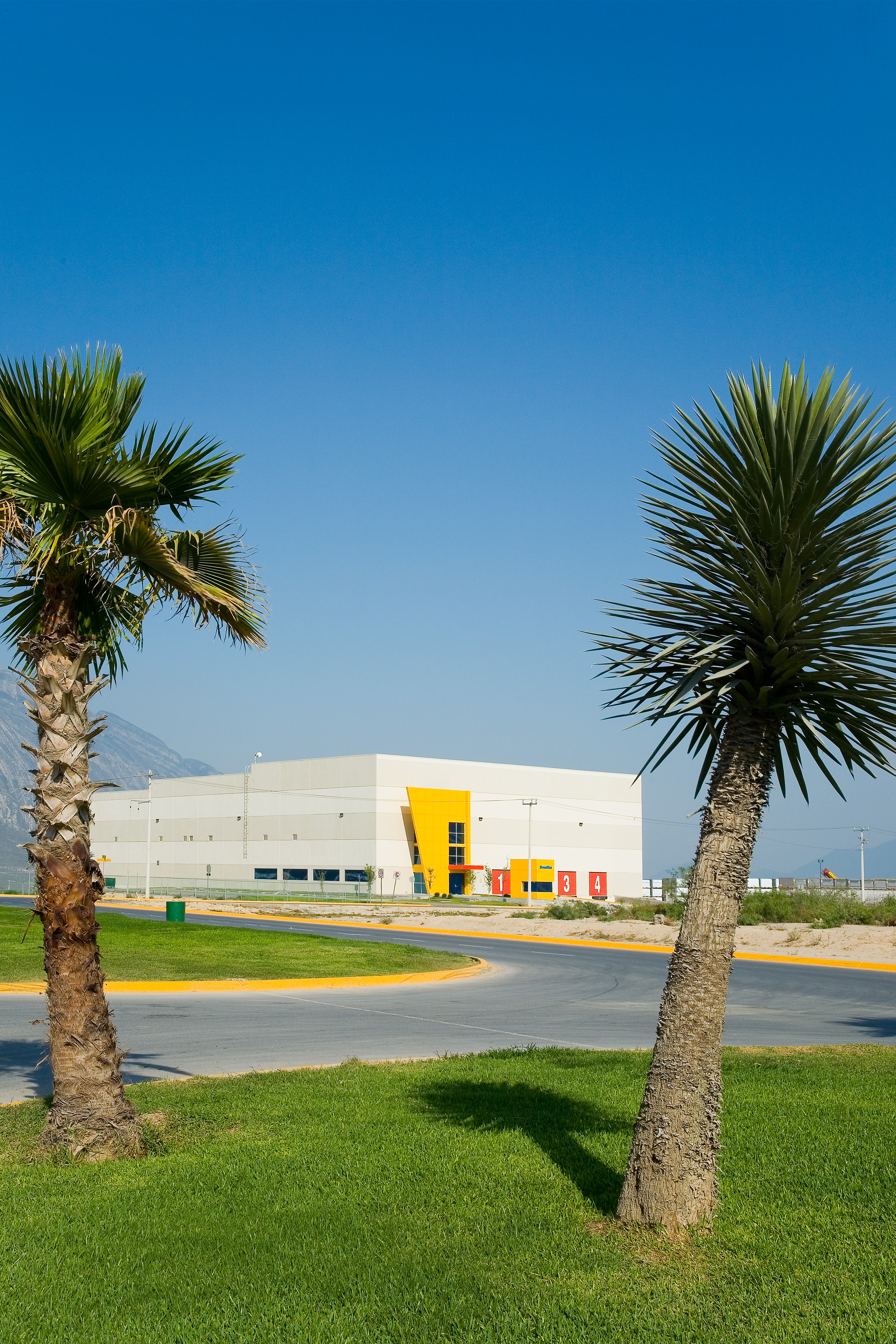 STIVA by Arq. Bernardo Hinojosa / Arquiplan - Architizer