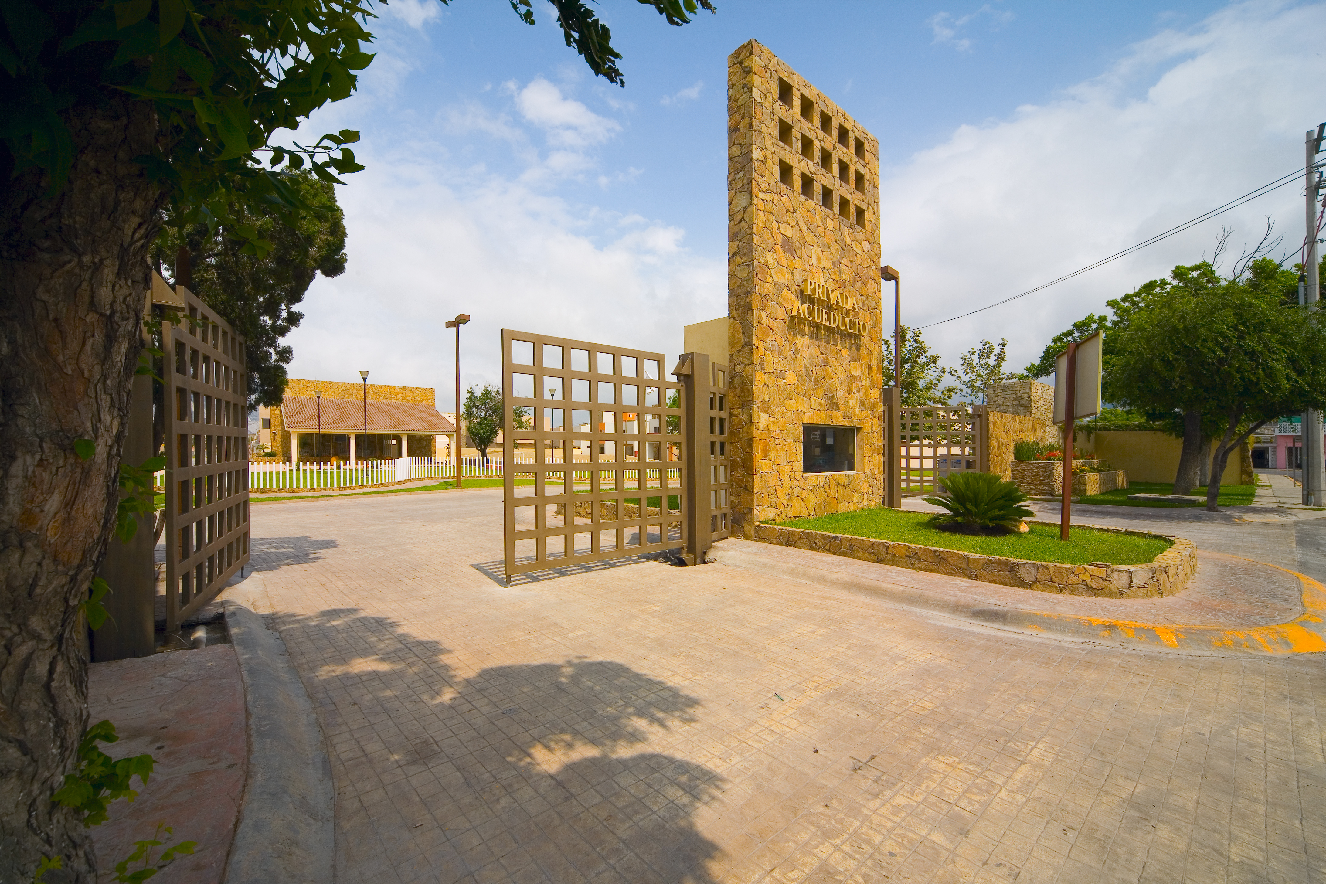 STIVA by Arq. Bernardo Hinojosa / Arquiplan - Architizer