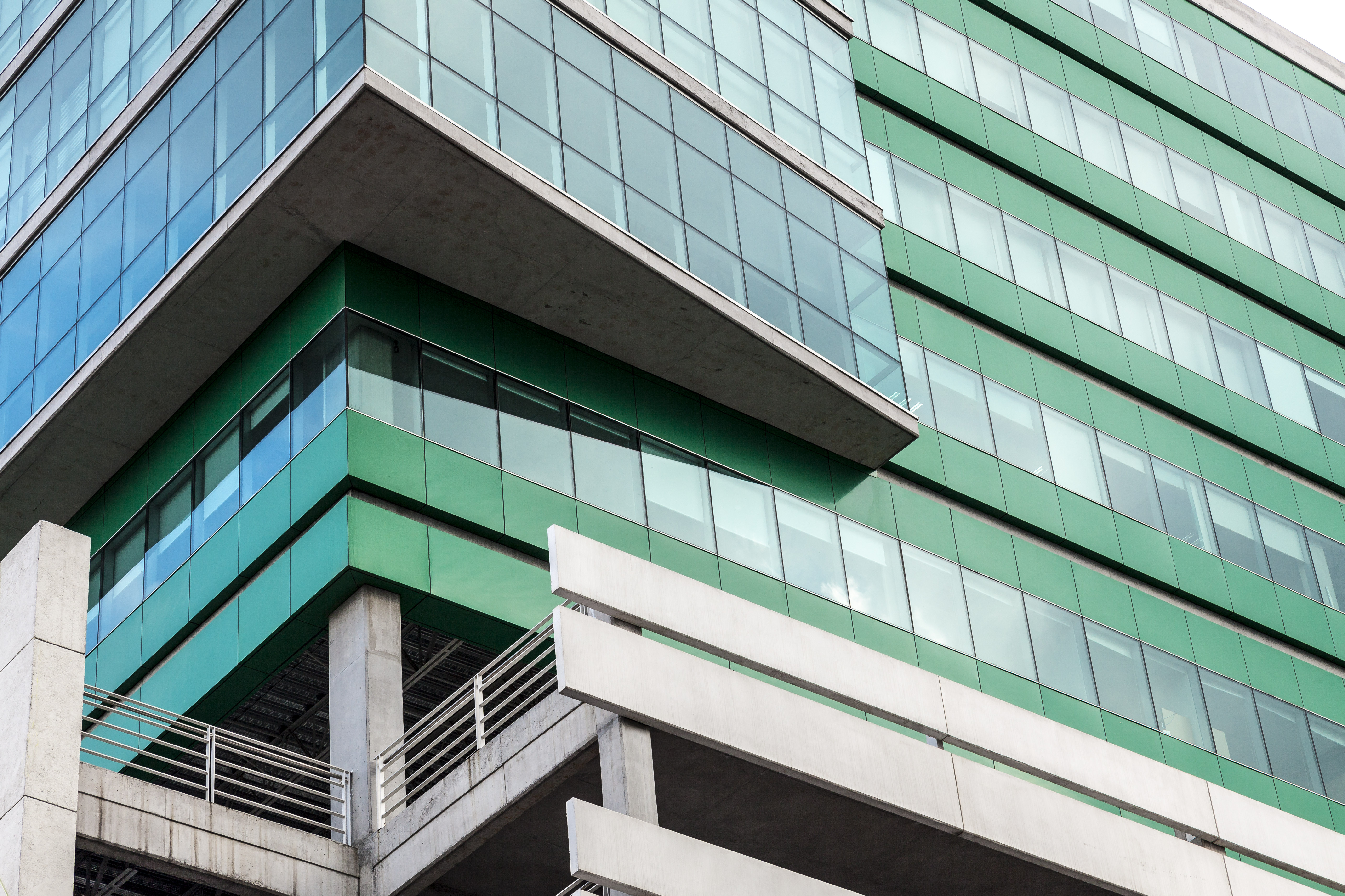 KOINOX Workspace Valle 109.28 by Arq. Bernardo Hinojosa / Arquiplan ...