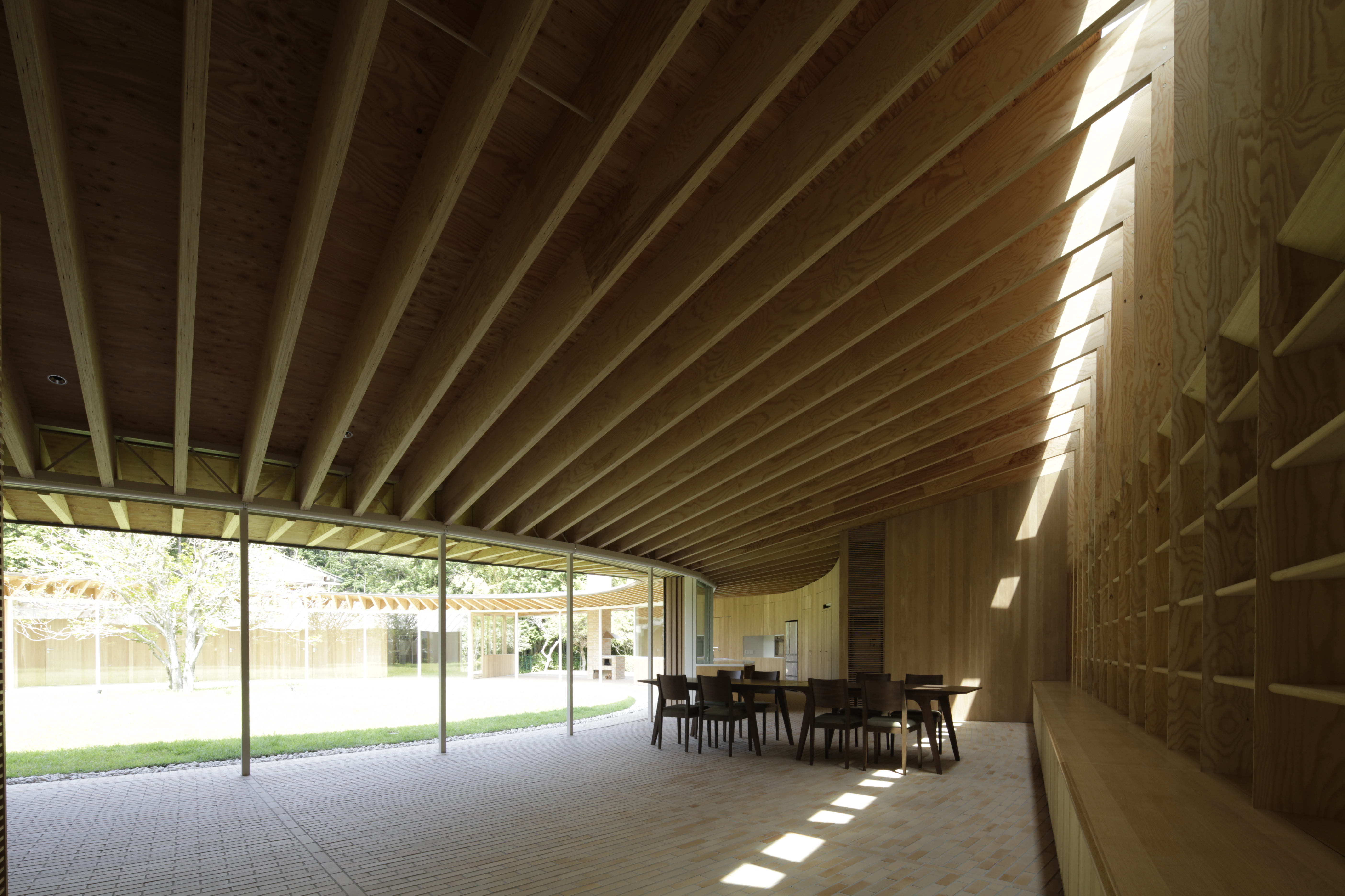 Villa at Sengokubara by Shigeru Ban Architects - Architizer
