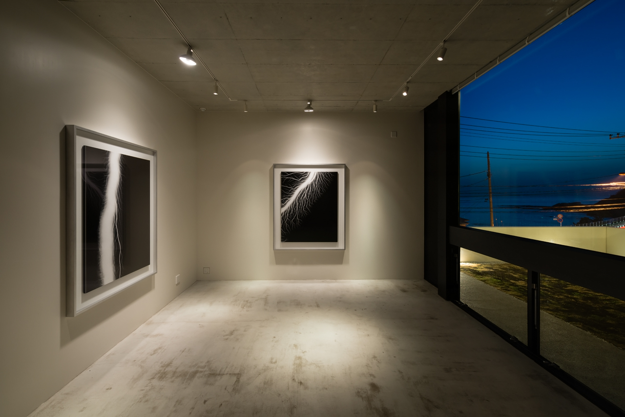 SEASCAPE HOUSE by Tomoyuki Sakakida Architect and Associates - Architizer