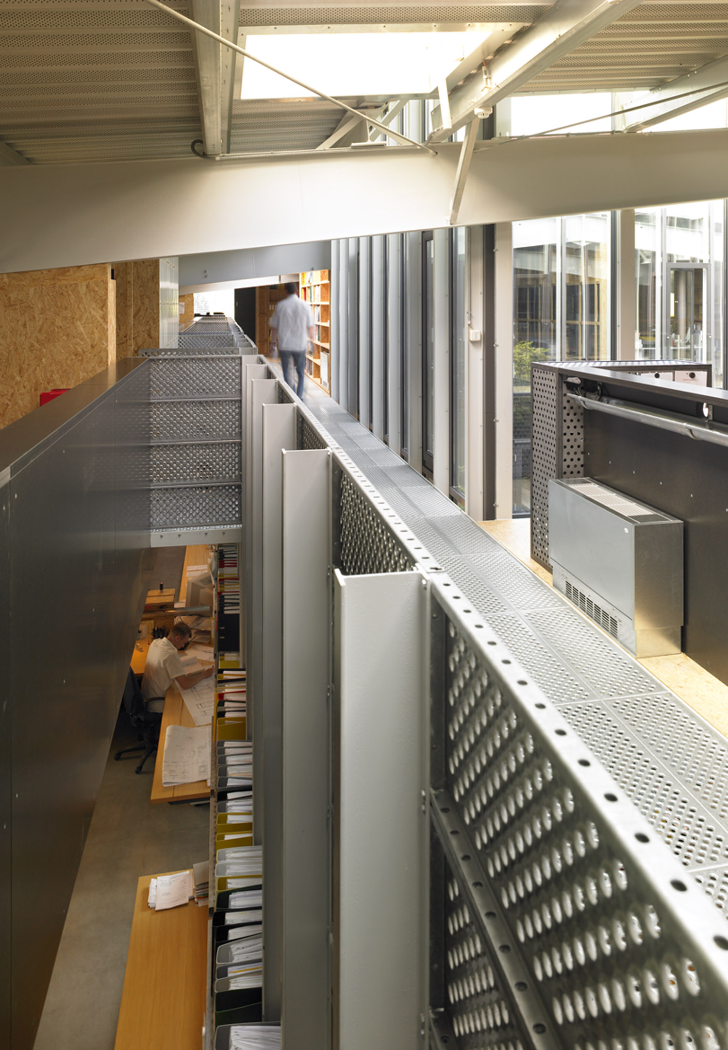 Newteam Office Building BMBT by STDM architects & urban planners ...