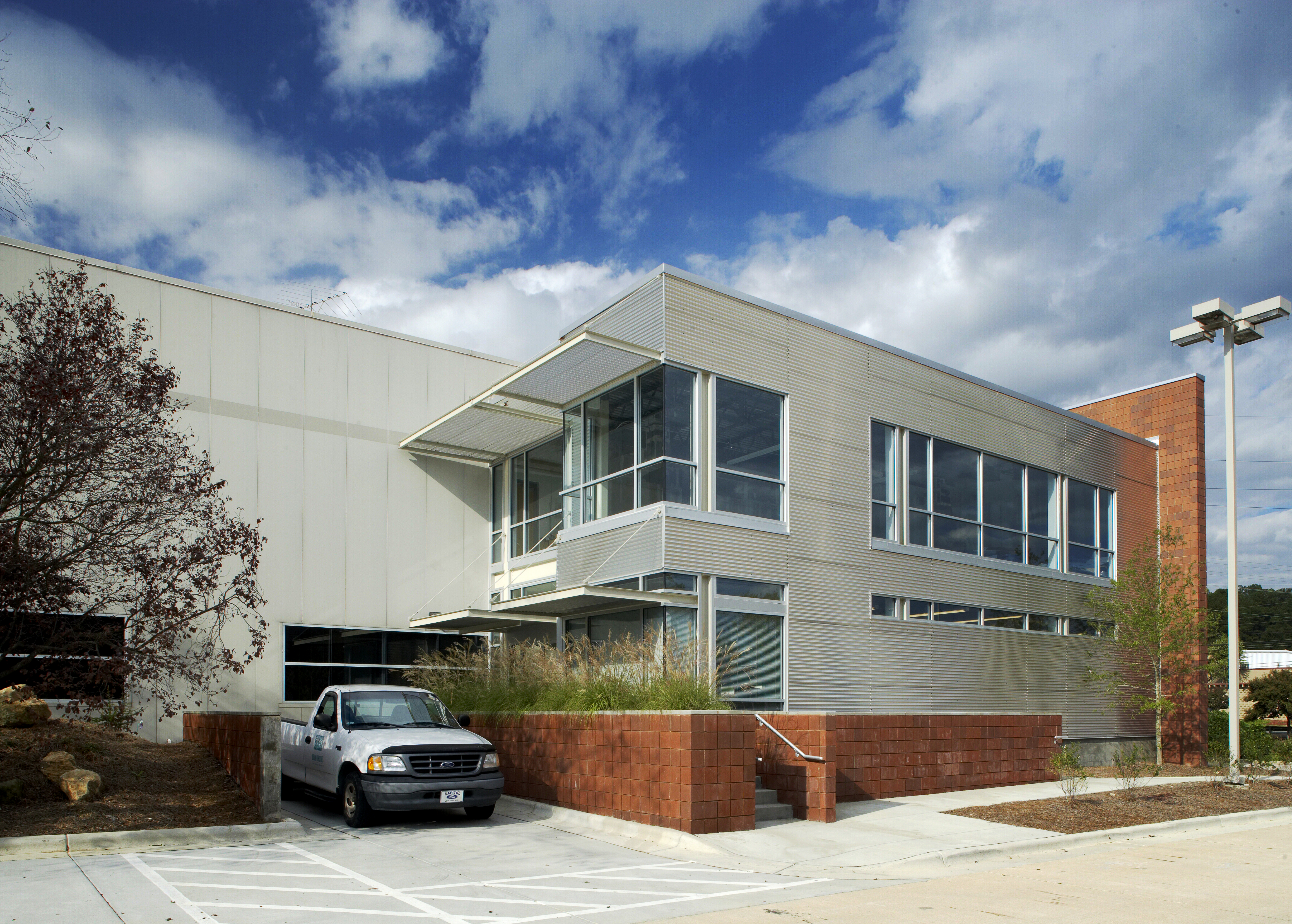 Urban Ministries by Dan Huffman Architecture, PA - Architizer