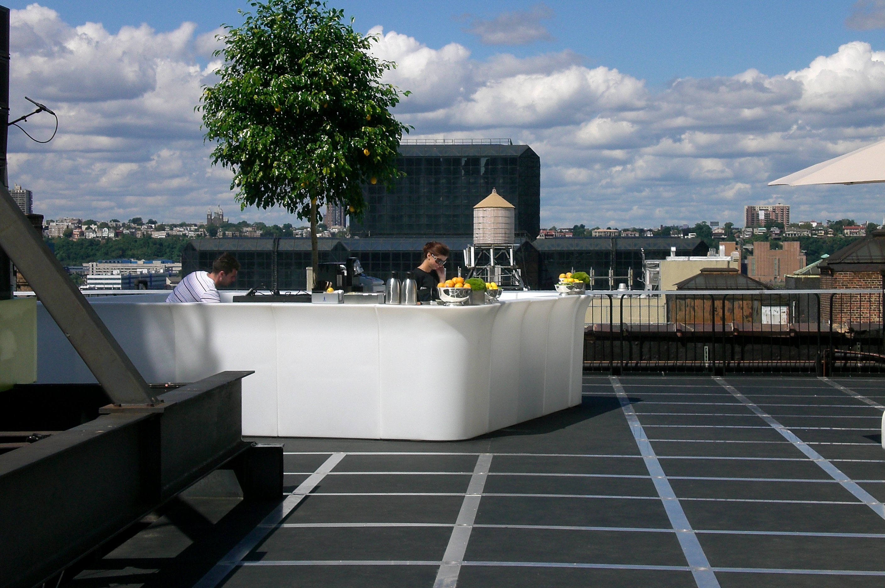 Mini rooftop event by Blondie's Treehouse - Architizer