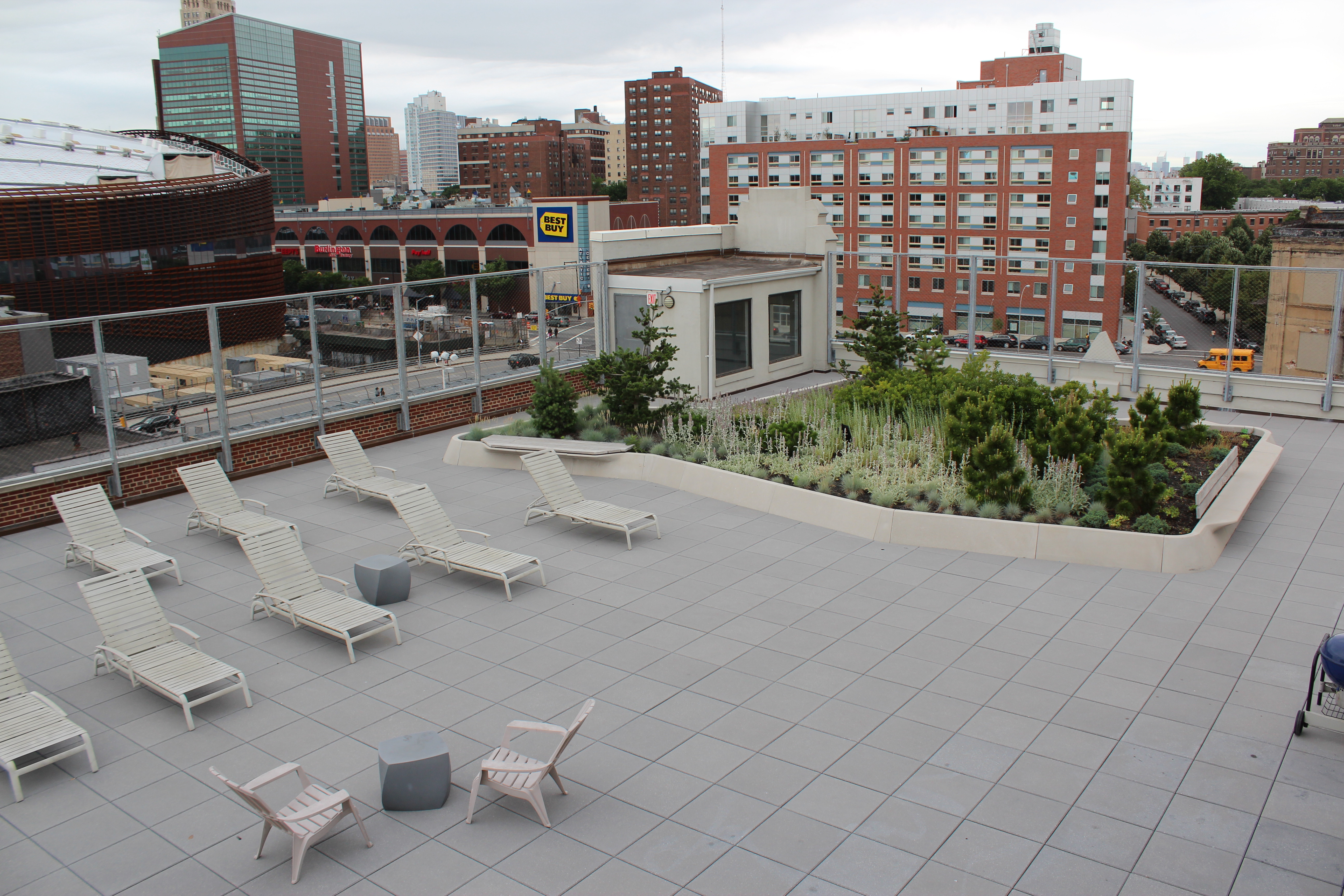 Dean Street roof deck by Blondie's Treehouse - Architizer