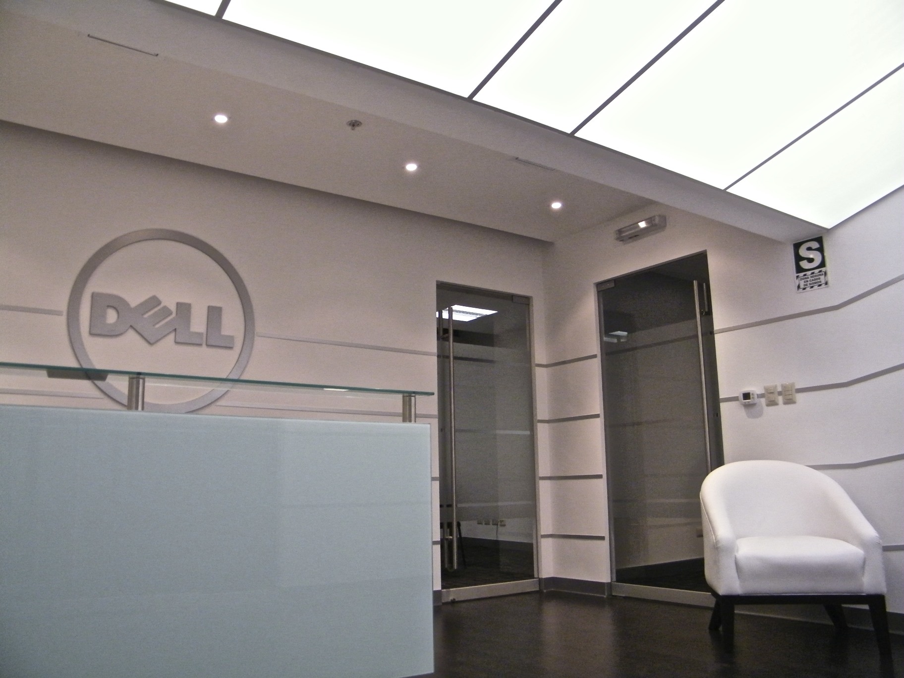 DELL OFFICE by MARIOGOMEZarquitectos - Architizer