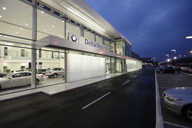 Neubau eines BMW Händlerbetriebes - Architizer