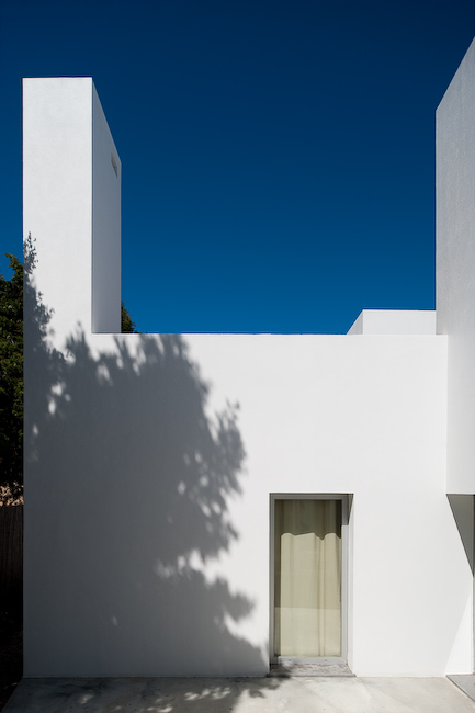 3 houses in Meco - Architizer