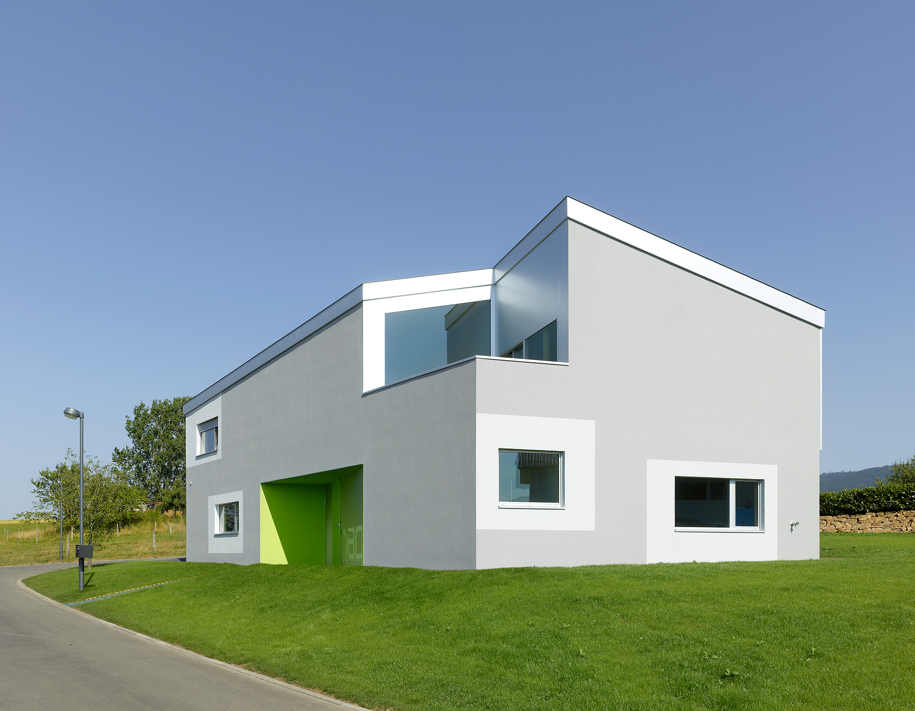 MSF House by EVEQUOZ FERREIRA - Architizer