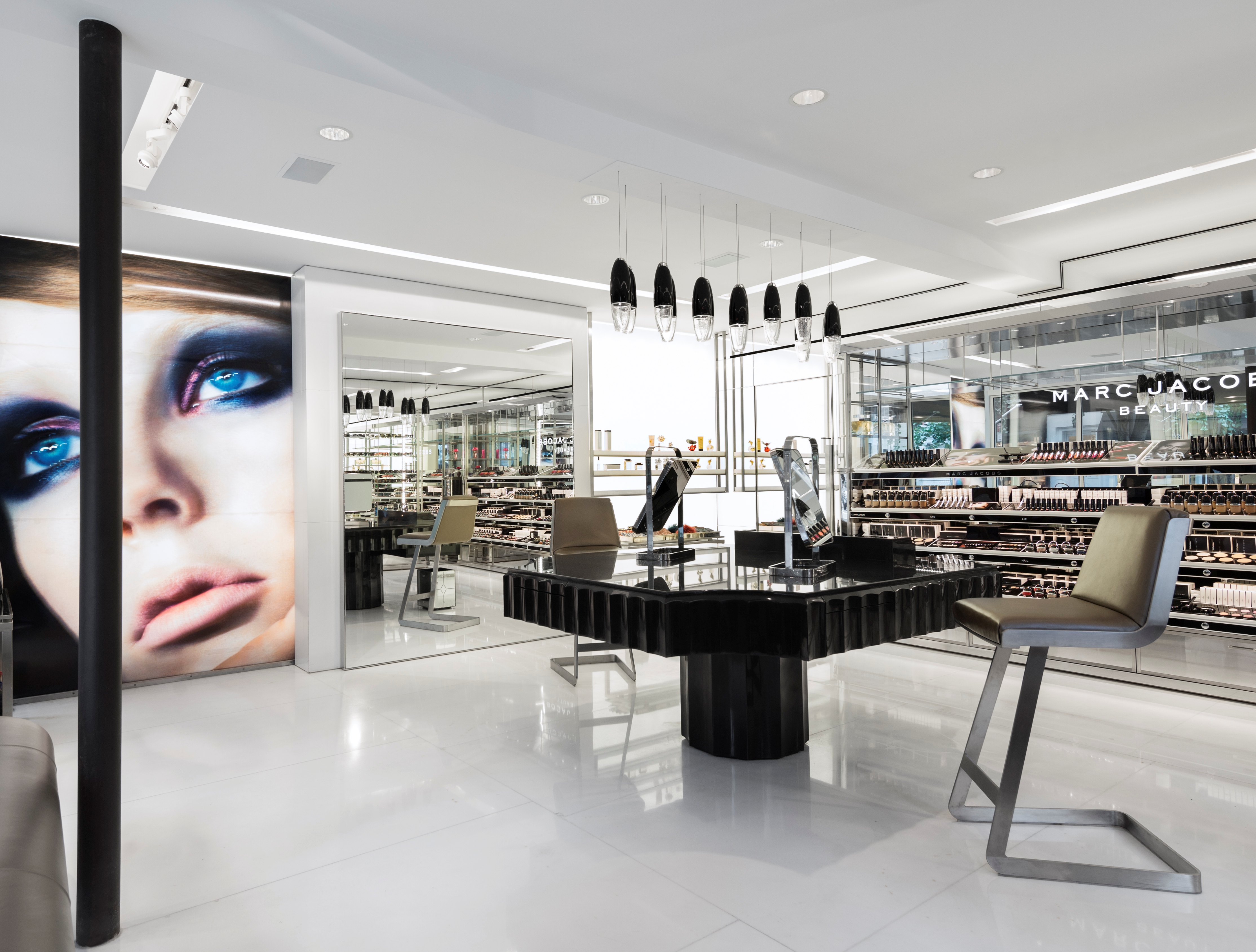 Marc Jacobs Tokyo Building by Jaklitsch / Gardner Architects - Architizer