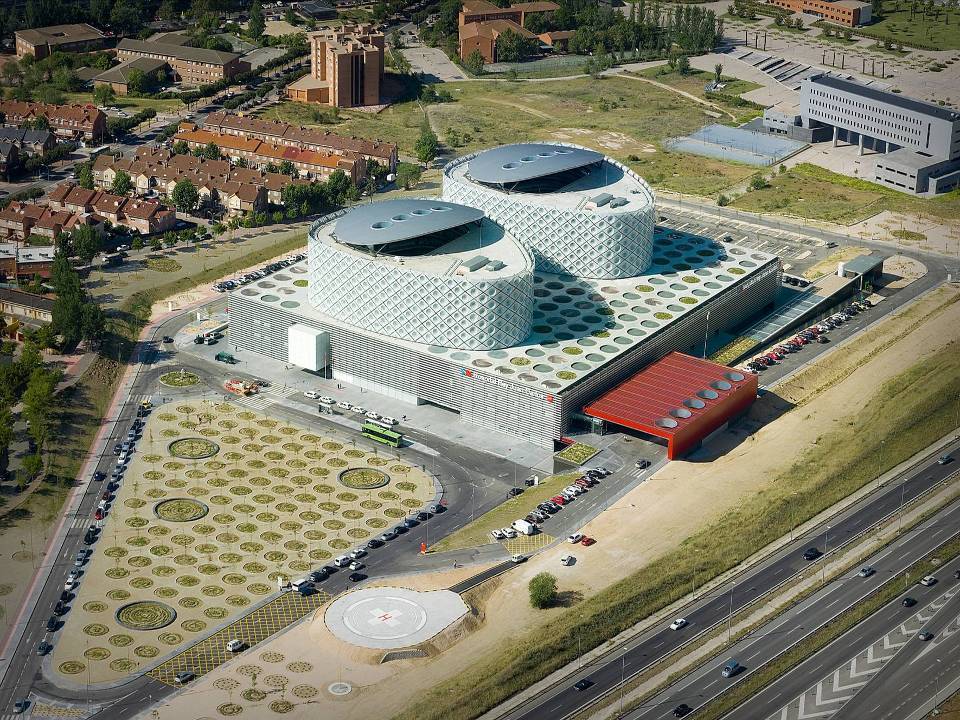 Rey Juan Carlos Hospital by Rafael de la Hoz Arquitectos - Architizer