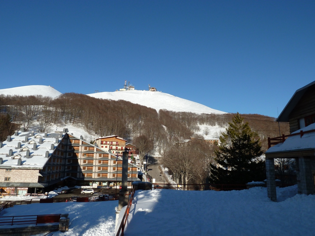 THE COLORS OF SNOW _ Terminillo si colora di neve _ Lighting ...