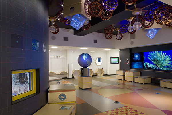 Latin School of Chicago: Interactive Science Forum by NHDKMP Architects ...