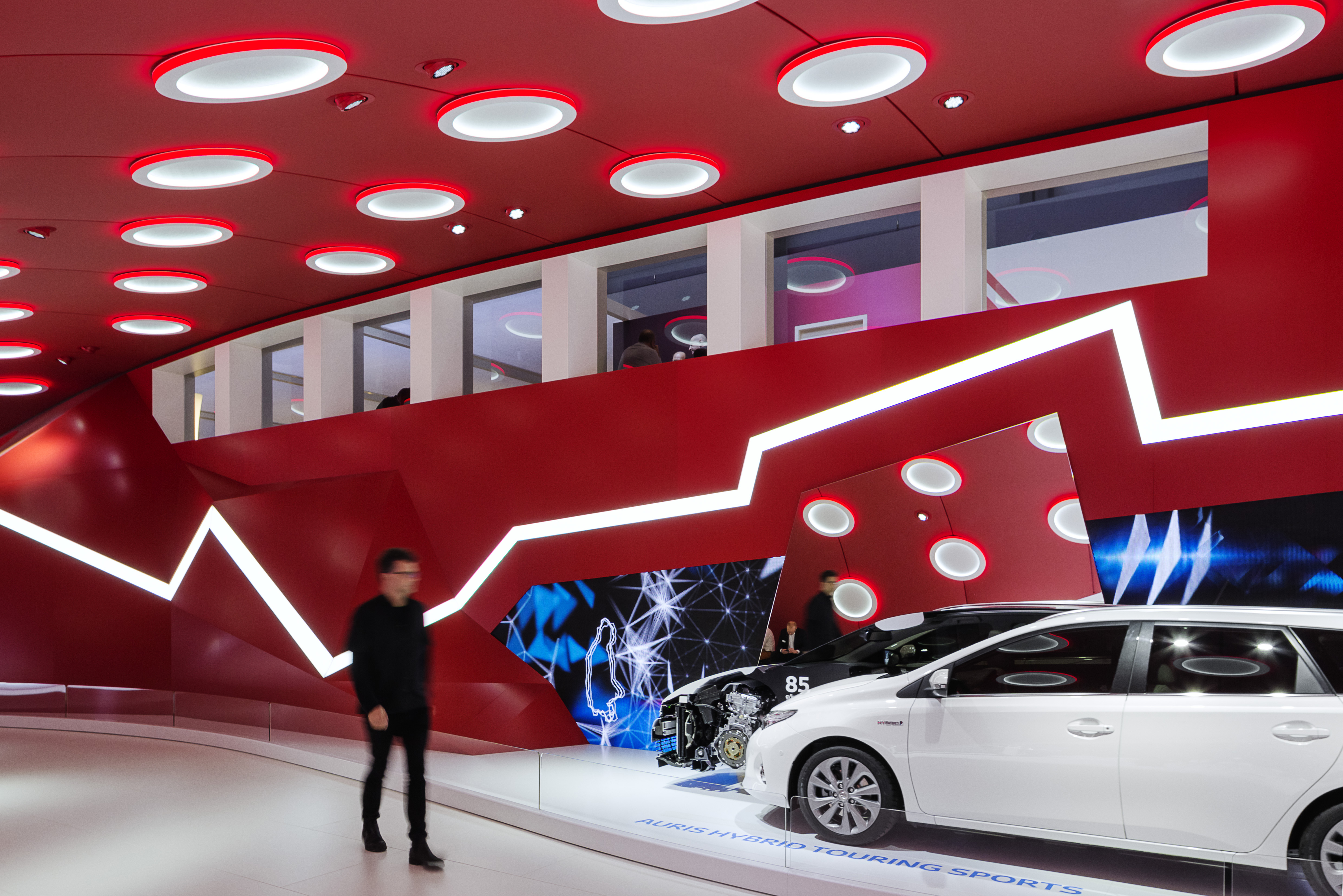 The Wave - global stand for Toyota by Déri Design - Architizer