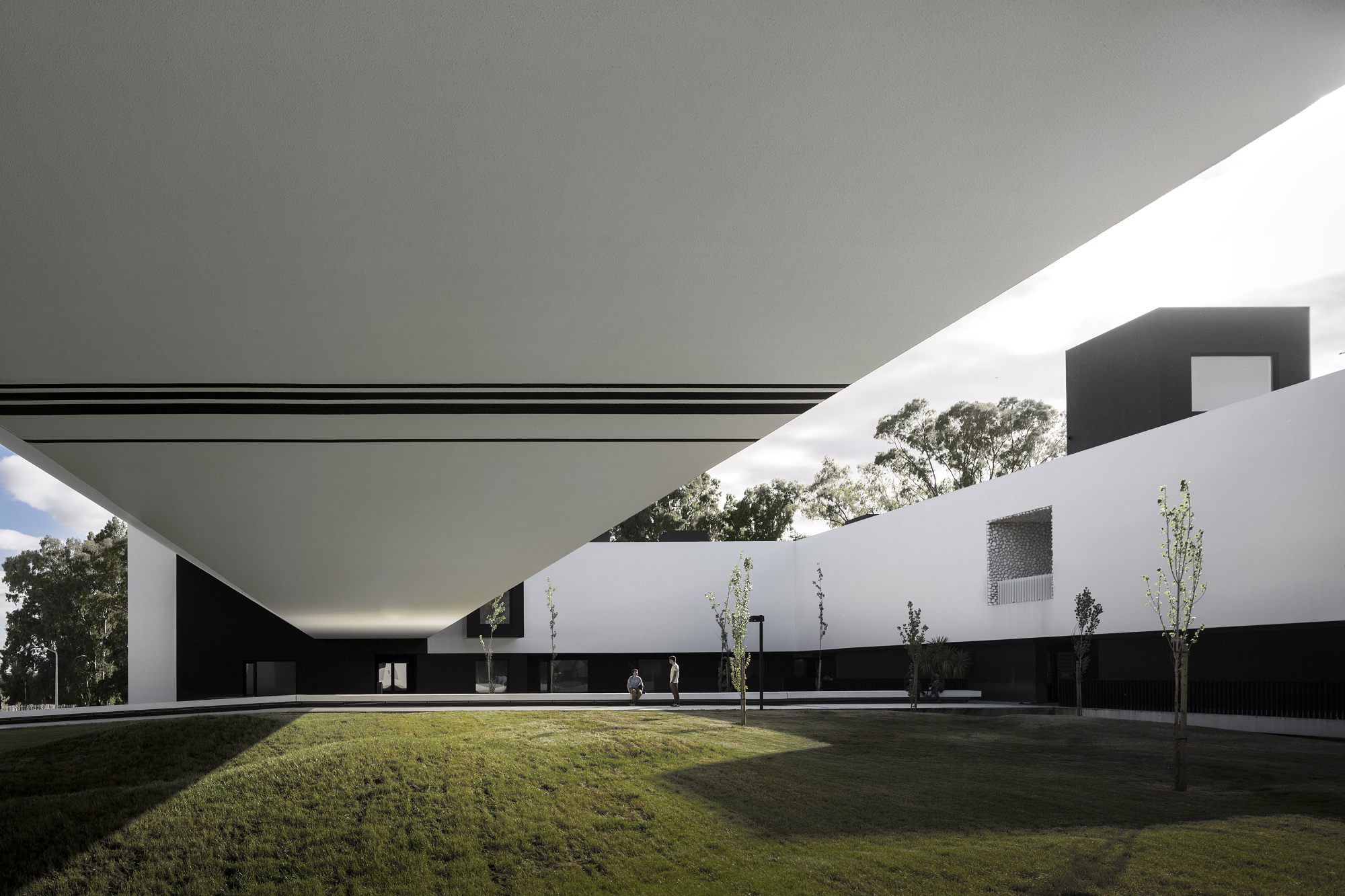 STM . School of Technology and Management by M.AR Nuno Montenegro ...