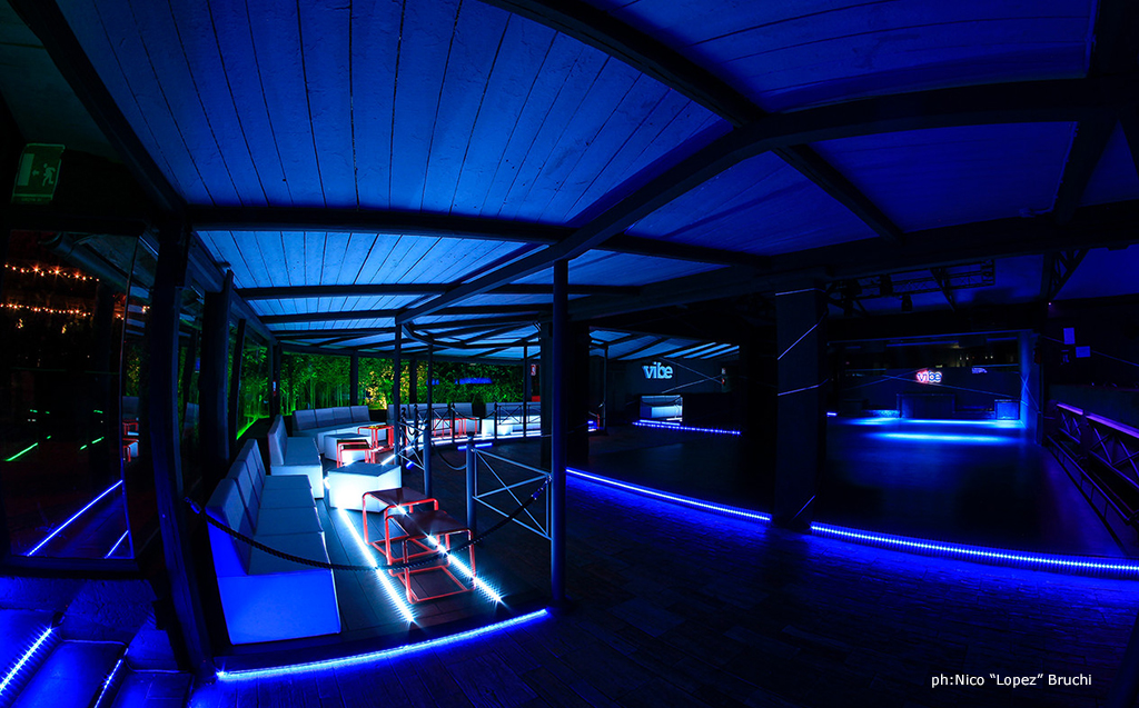 VIBE Club by Studiounodesign - Architizer