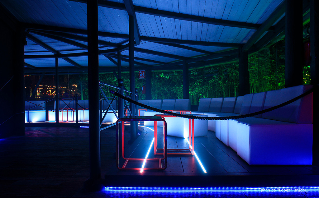 VIBE Club by Studiounodesign - Architizer