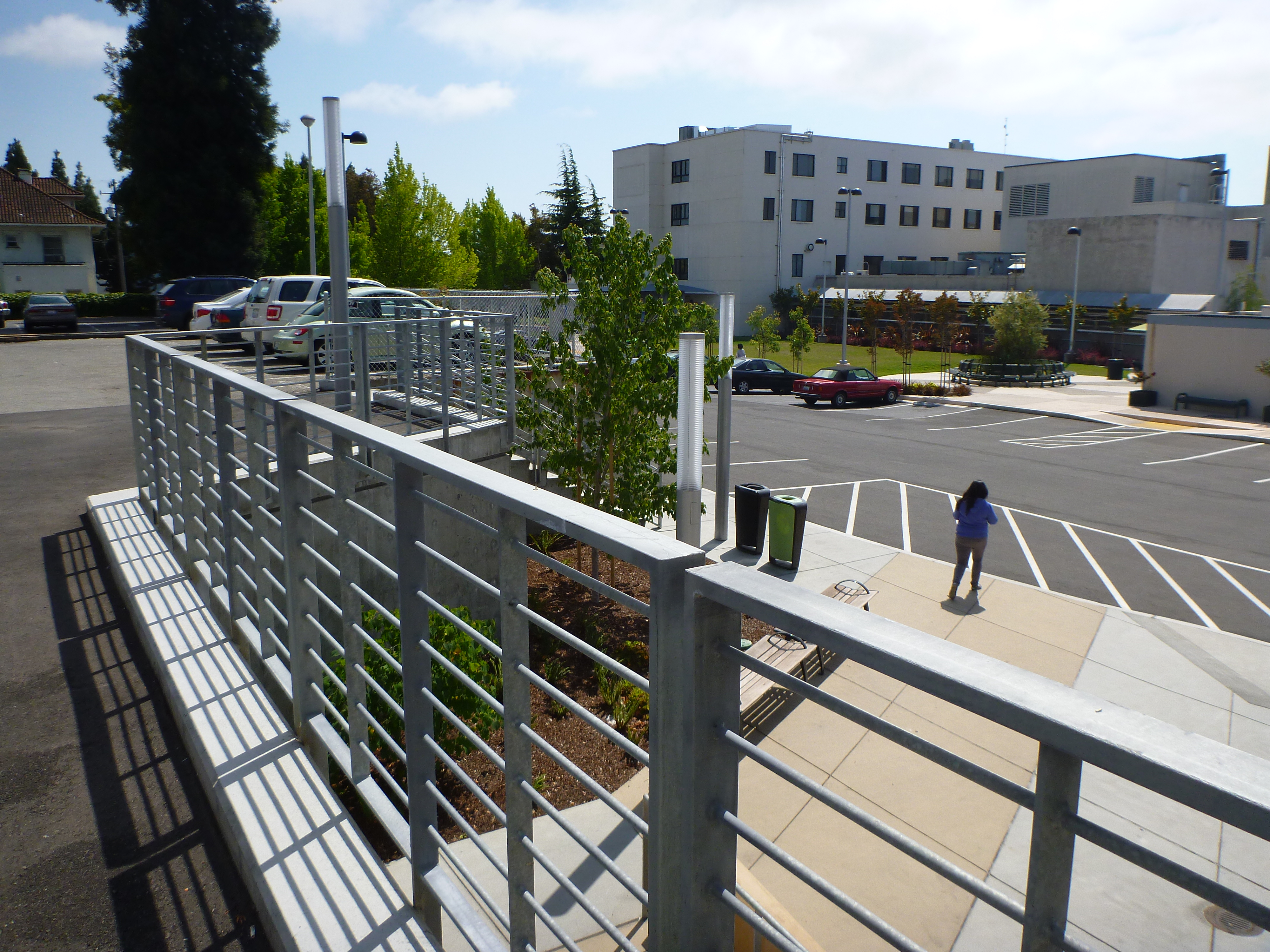 Sutter Health Alta Bates Summit Medical Center by TLEEDESIGN - Architizer