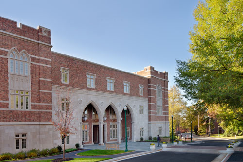 Carole Weinstein International Center, University of Richmond by Glave ...