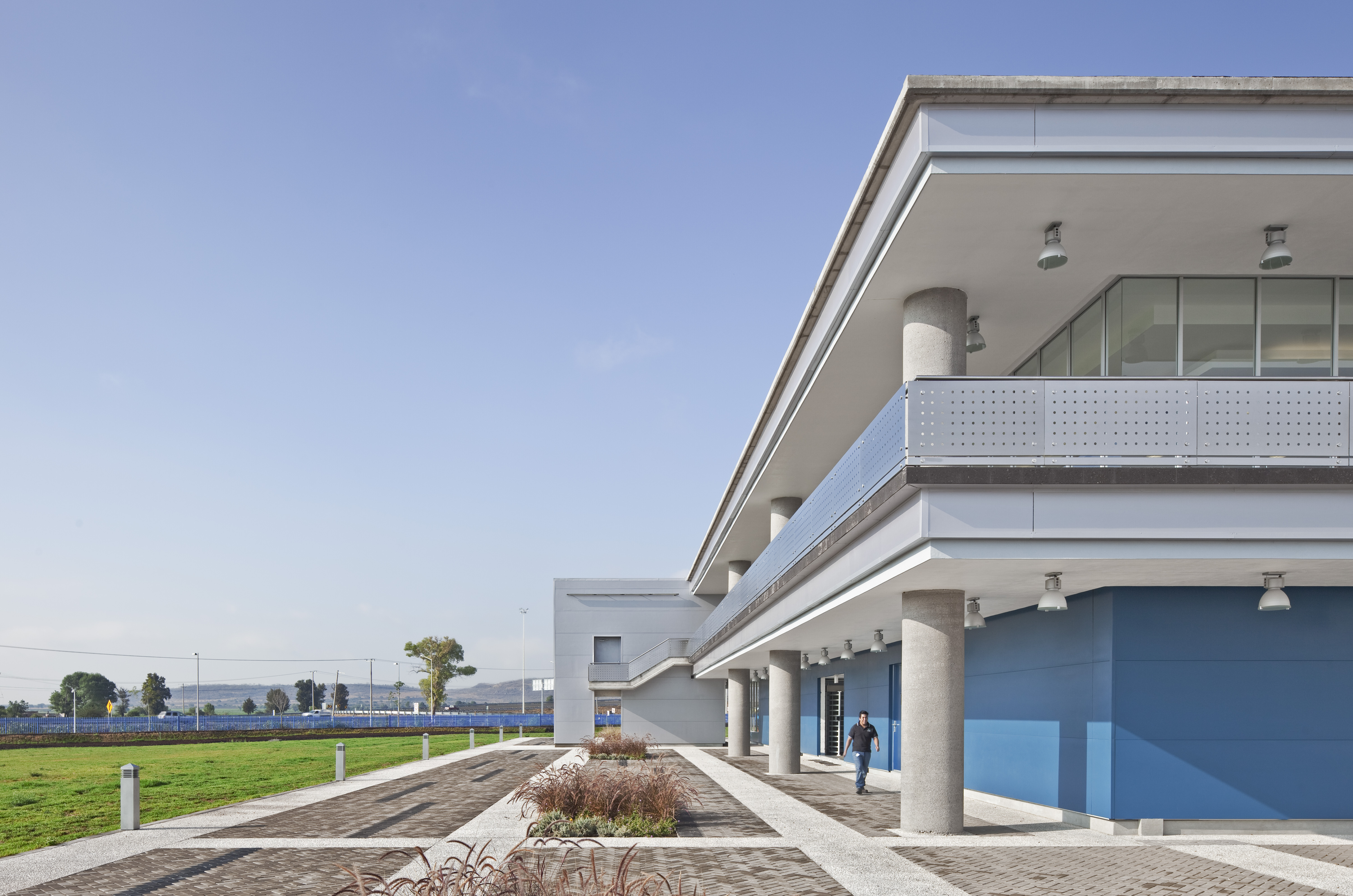 Watha T. Daniel/Shaw Neighborhood Library by Davis Brody Bond LLP ...