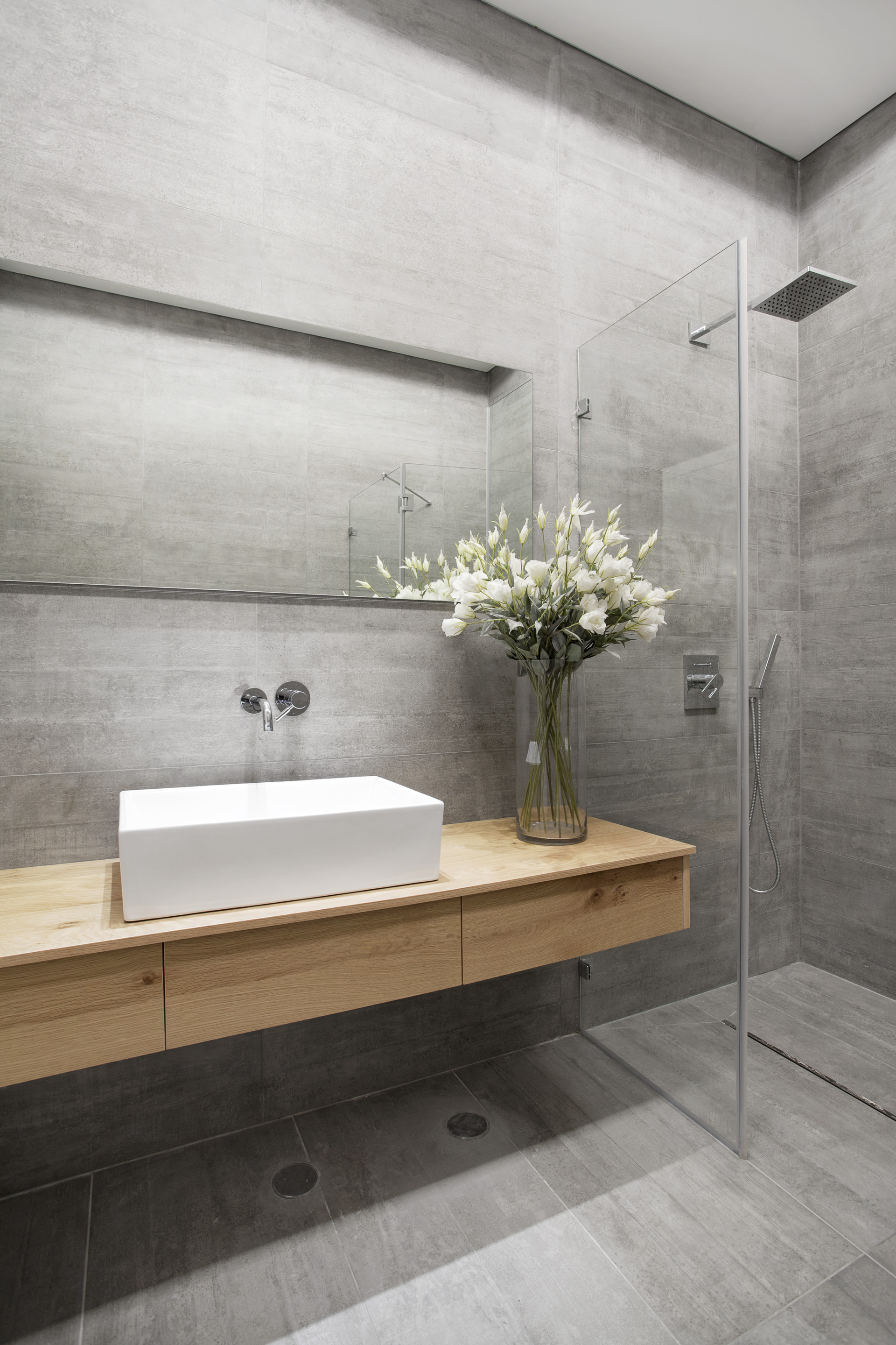 Z Design Building by AMIR MANN/AMI SHINAR ARCHITECTS & PLANNERS LTD ...