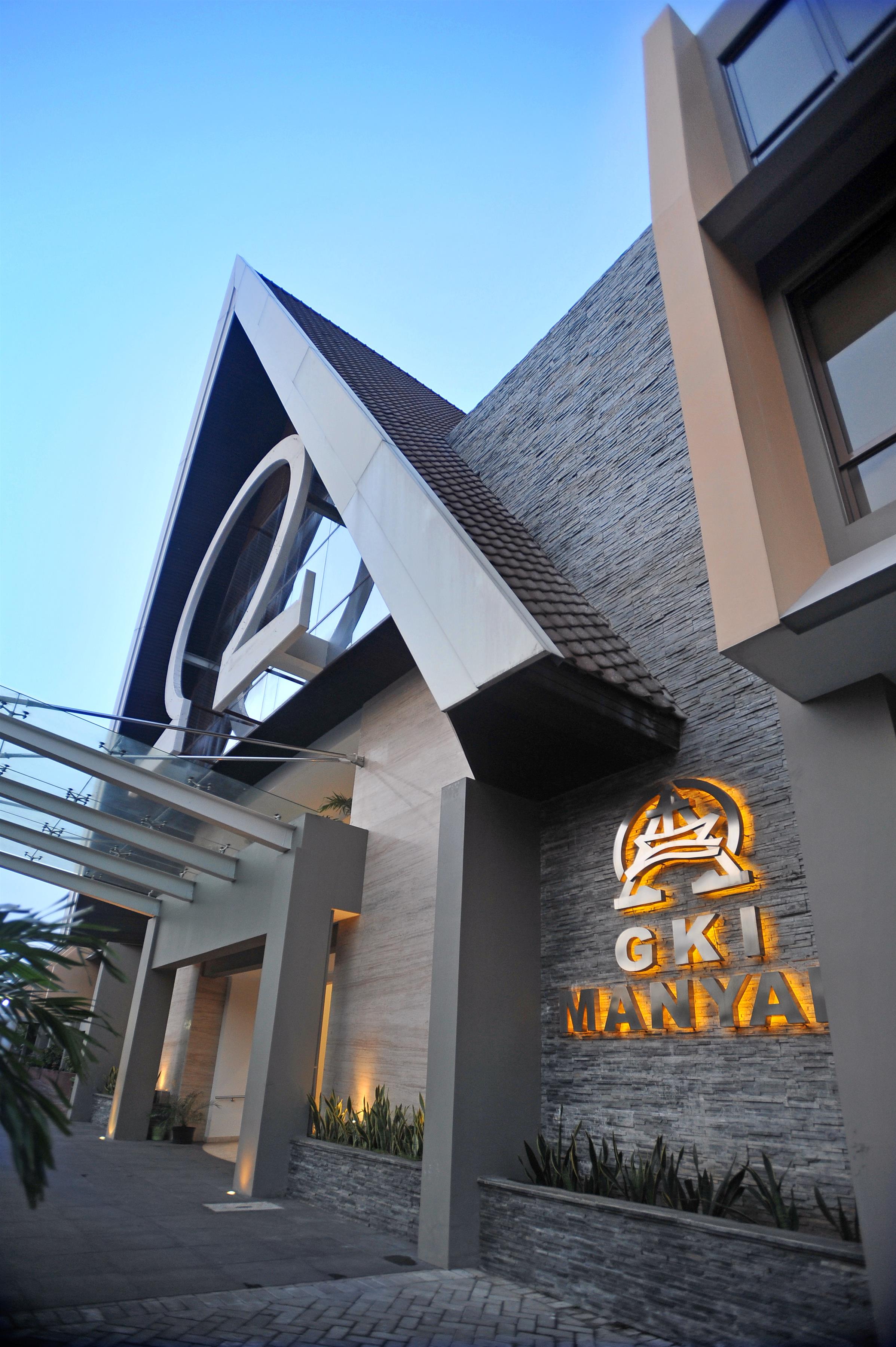 GKI Manyar by Archimetric - Architizer