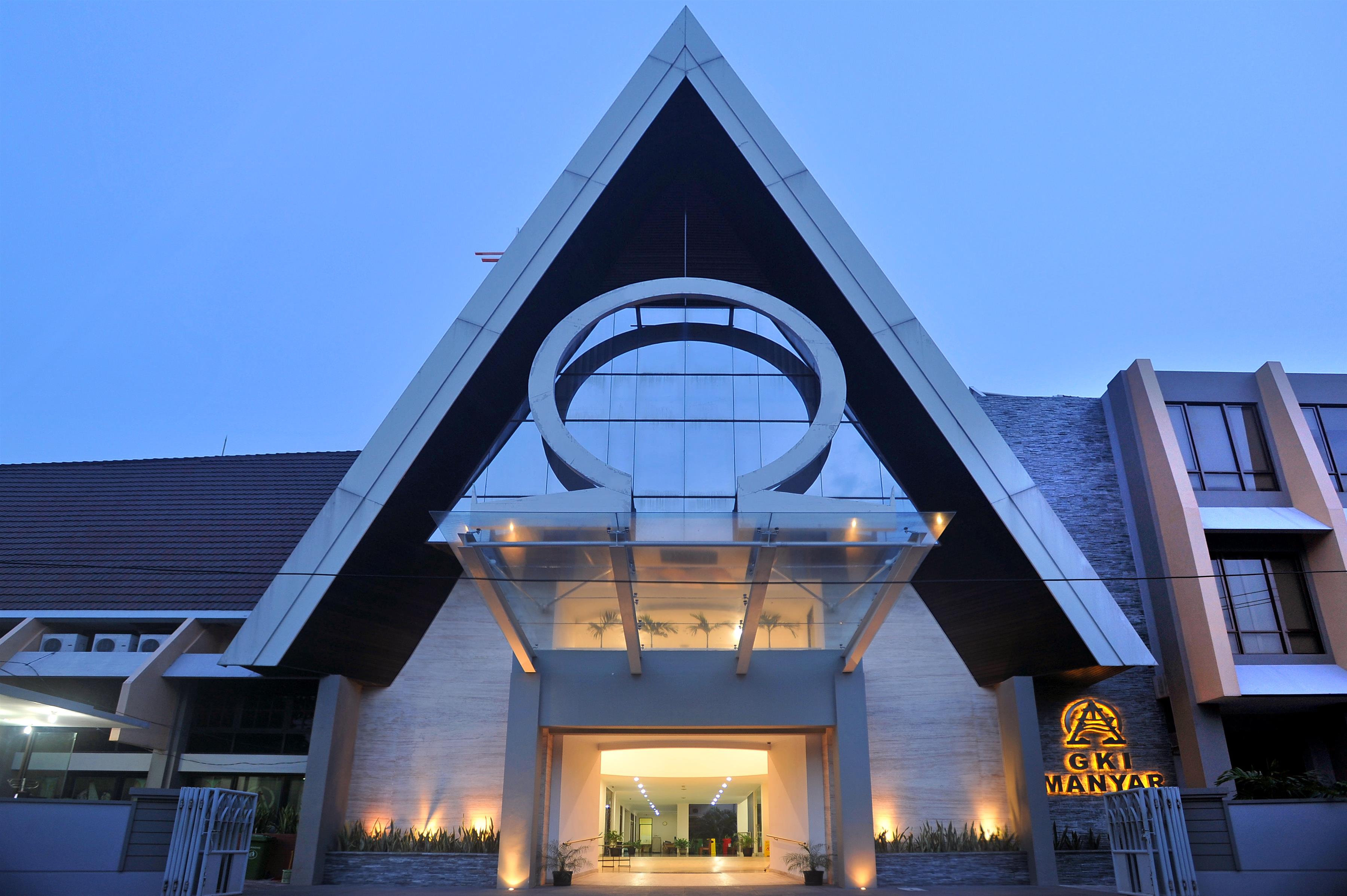 GKI Manyar by Archimetric - Architizer