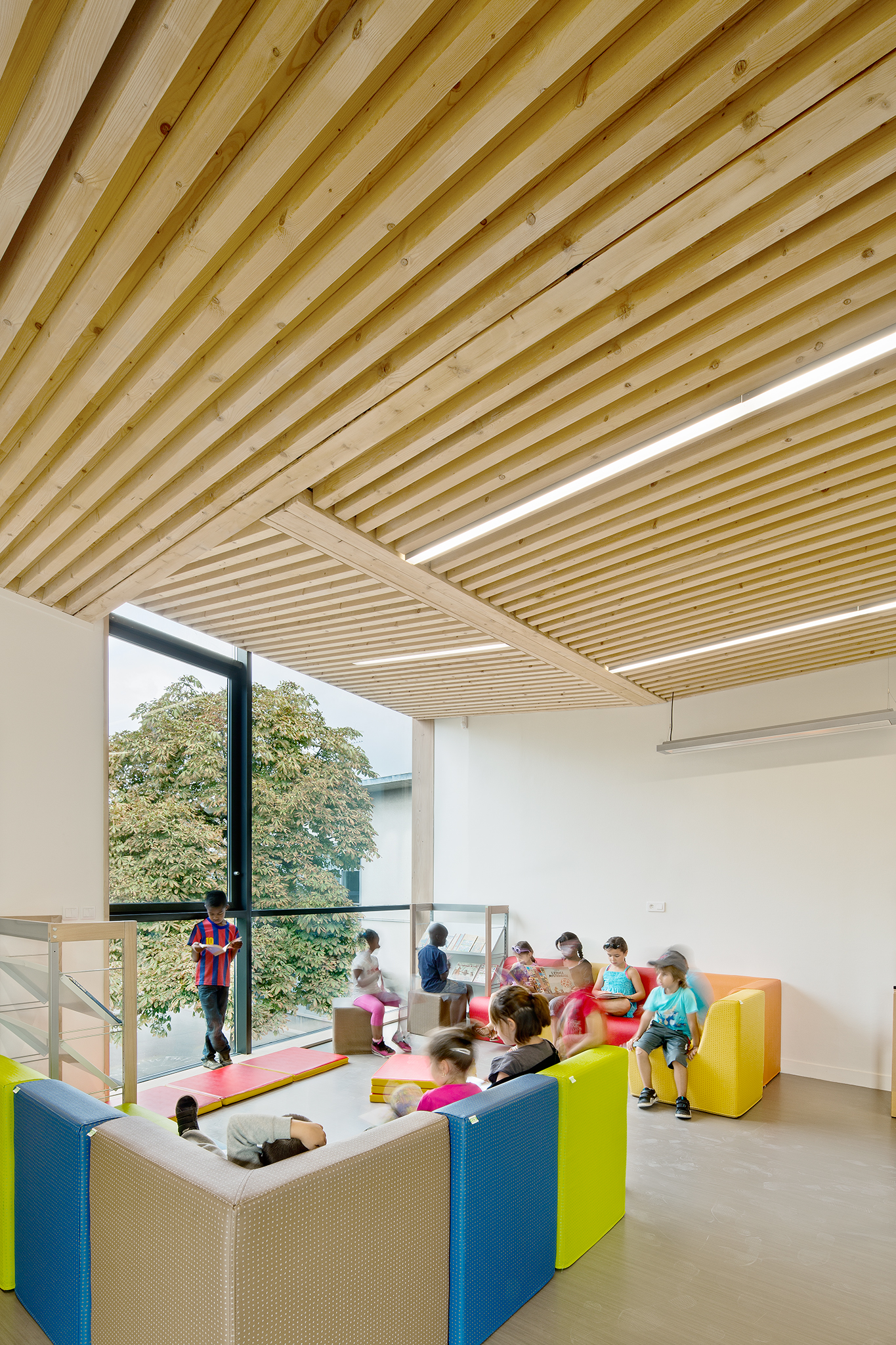 Reception and leisure centre by Nomade Architectes - Architizer