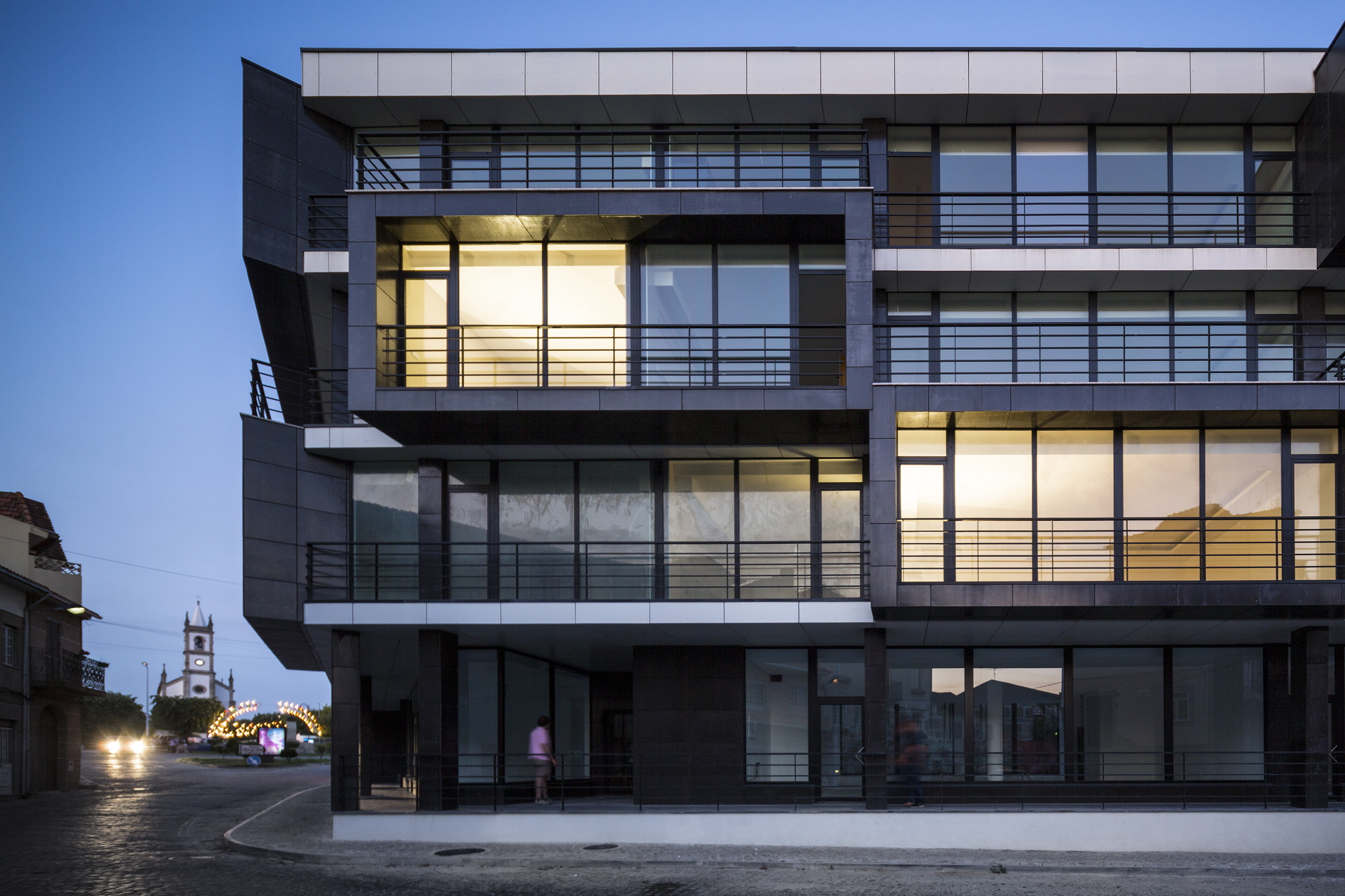 Collective Residential Building by Nuno Ladeiro Architecture & Design ...