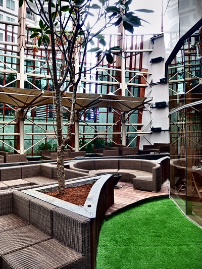 THE 7TH EXODUS LOUNGE, KUNINGAN CITY by Julio Architect & Partners ...