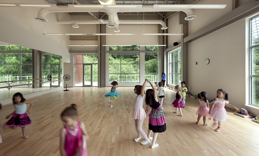 Roger Carter Recreation Community Center by Marks, Thomas Architects ...