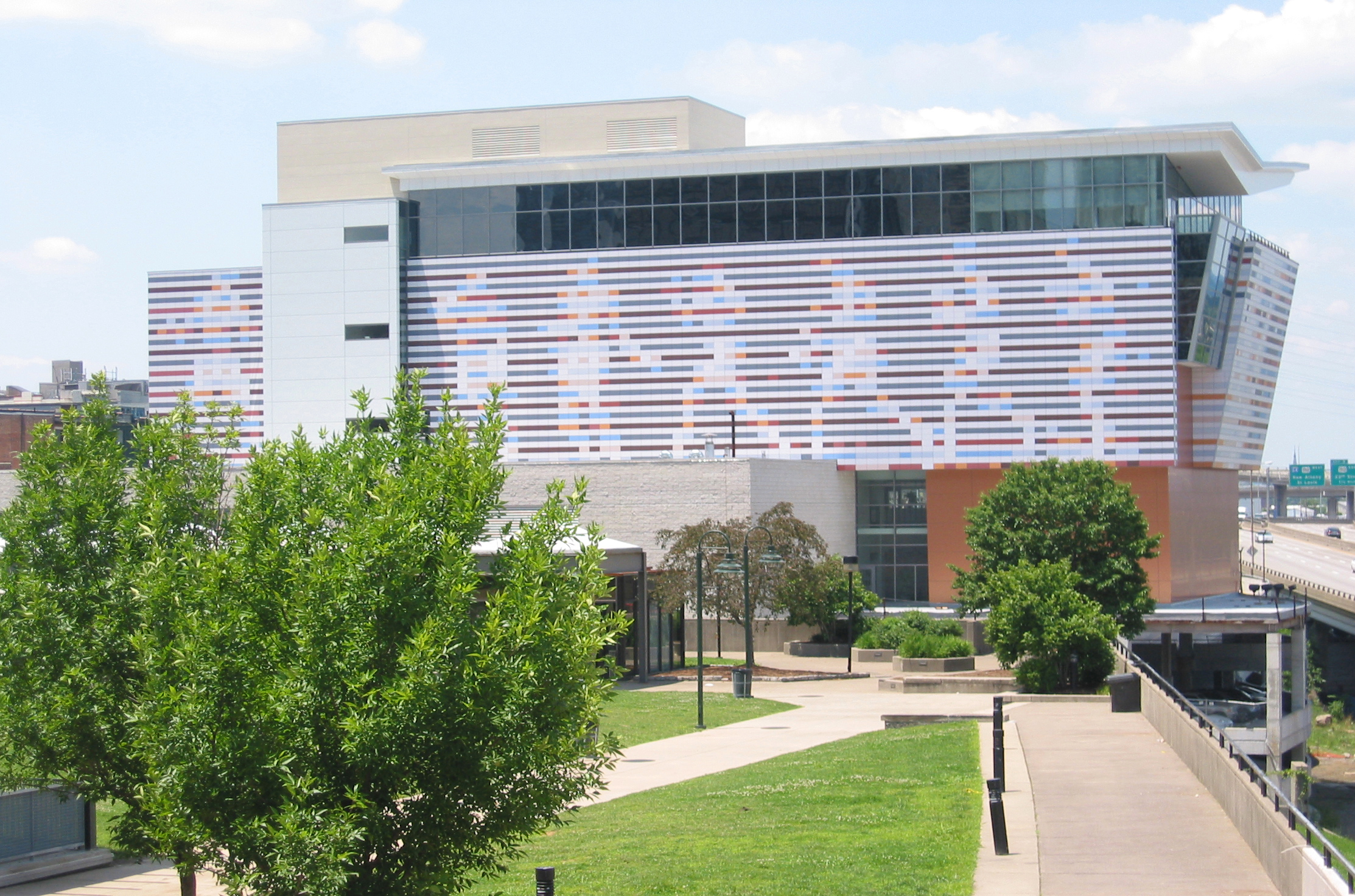 The Muhammad Ali Center by SKOLNICK Architecture - Architizer