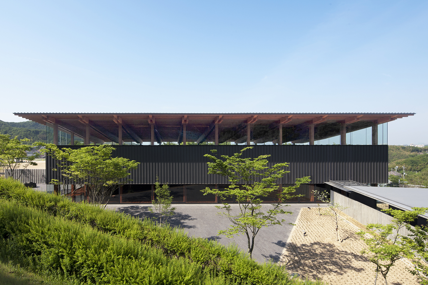 Harmonie Hall in Kobe by Takenaka Corporation - Architizer