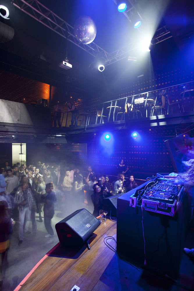 Na Mata Restaurant by FGMF - Architizer