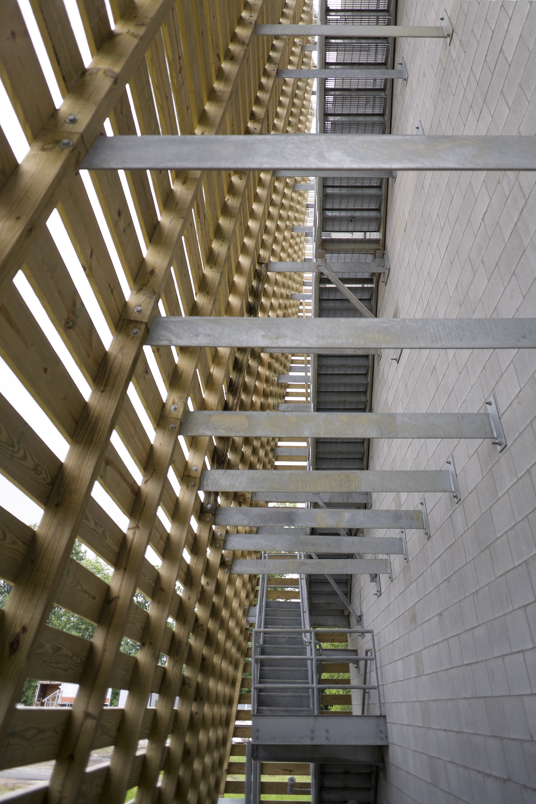 Abercrombie & Fitch Building L by MJ Sagan Architecture - Architizer