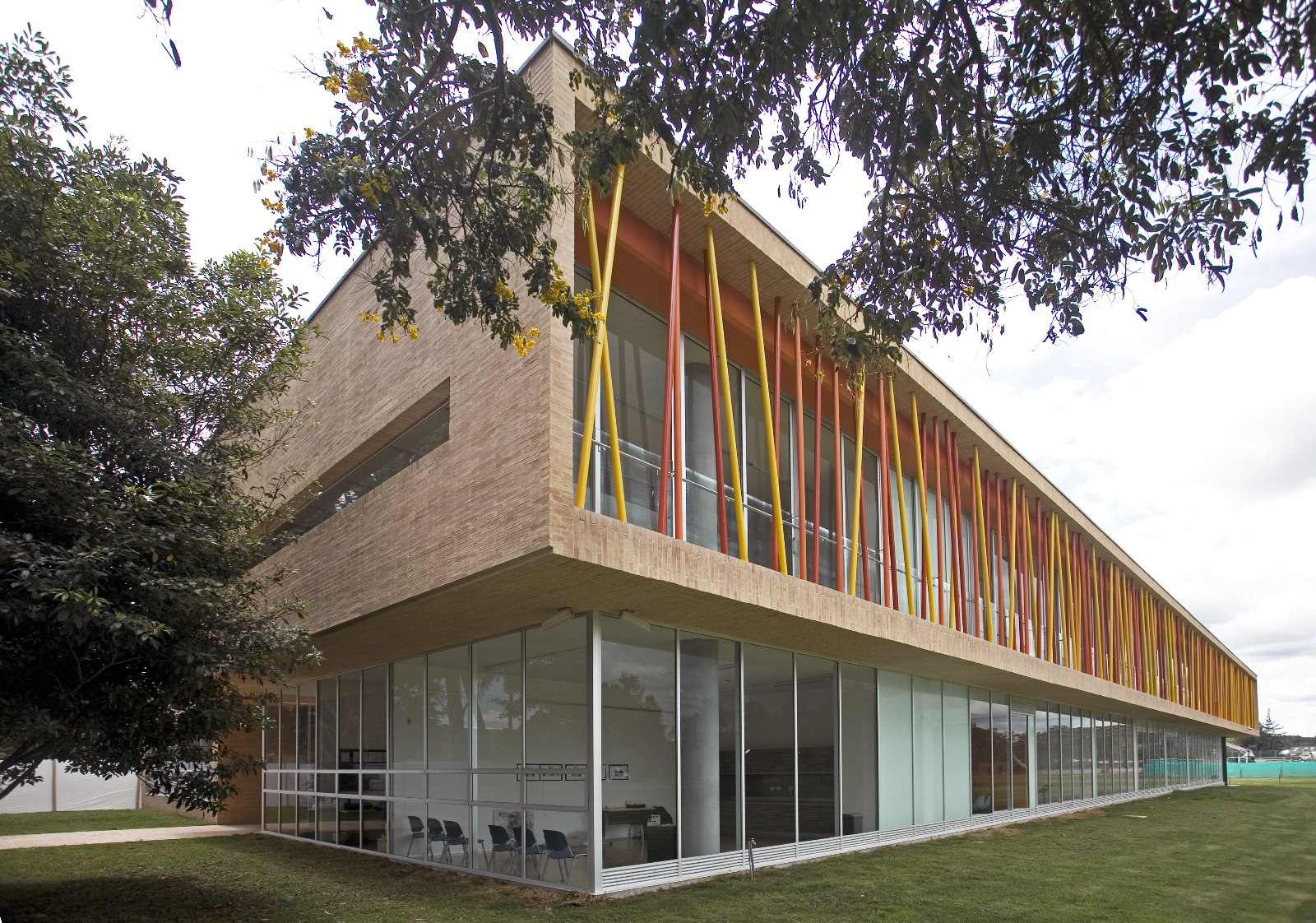 LOS NOGALES SCHOOL ARTS CENTER by DANIEL BONILLA ARQUITECTOS - Architizer