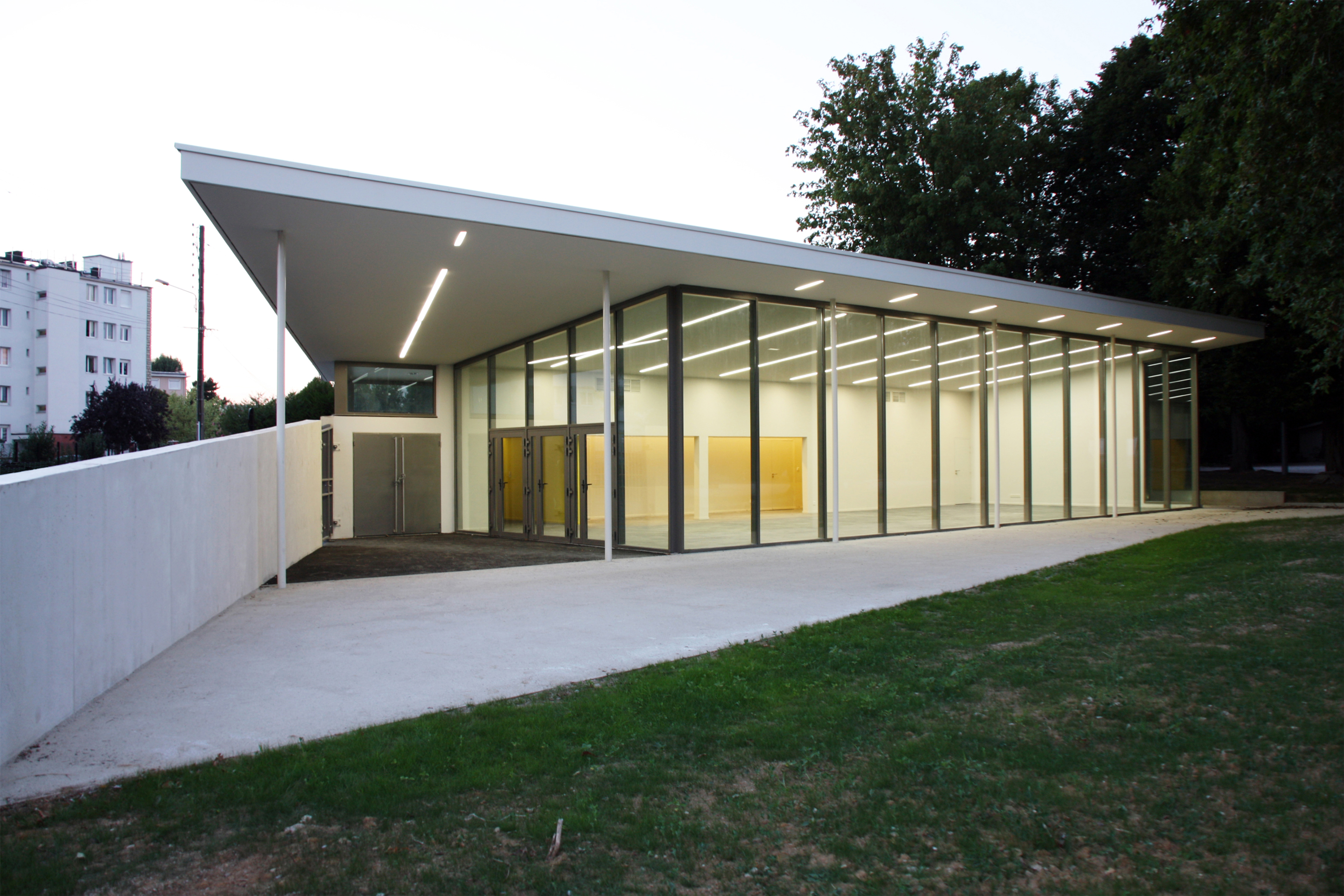 Espace Municipal André Parent - Architizer
