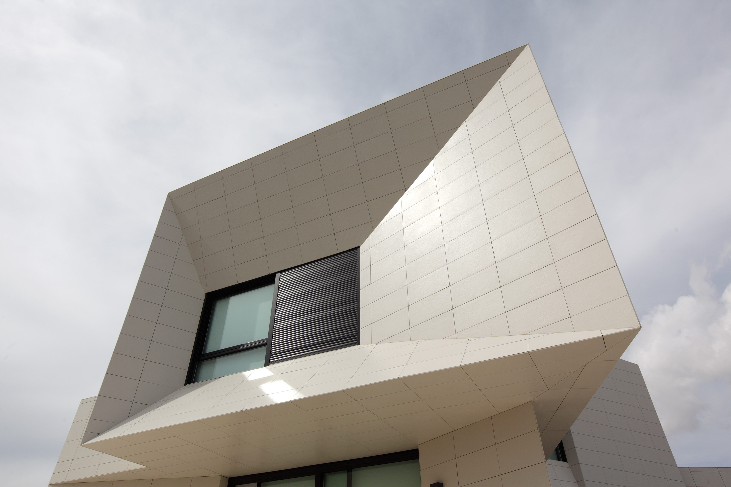 HOUSE JR by JAS Arquitectura - Architizer